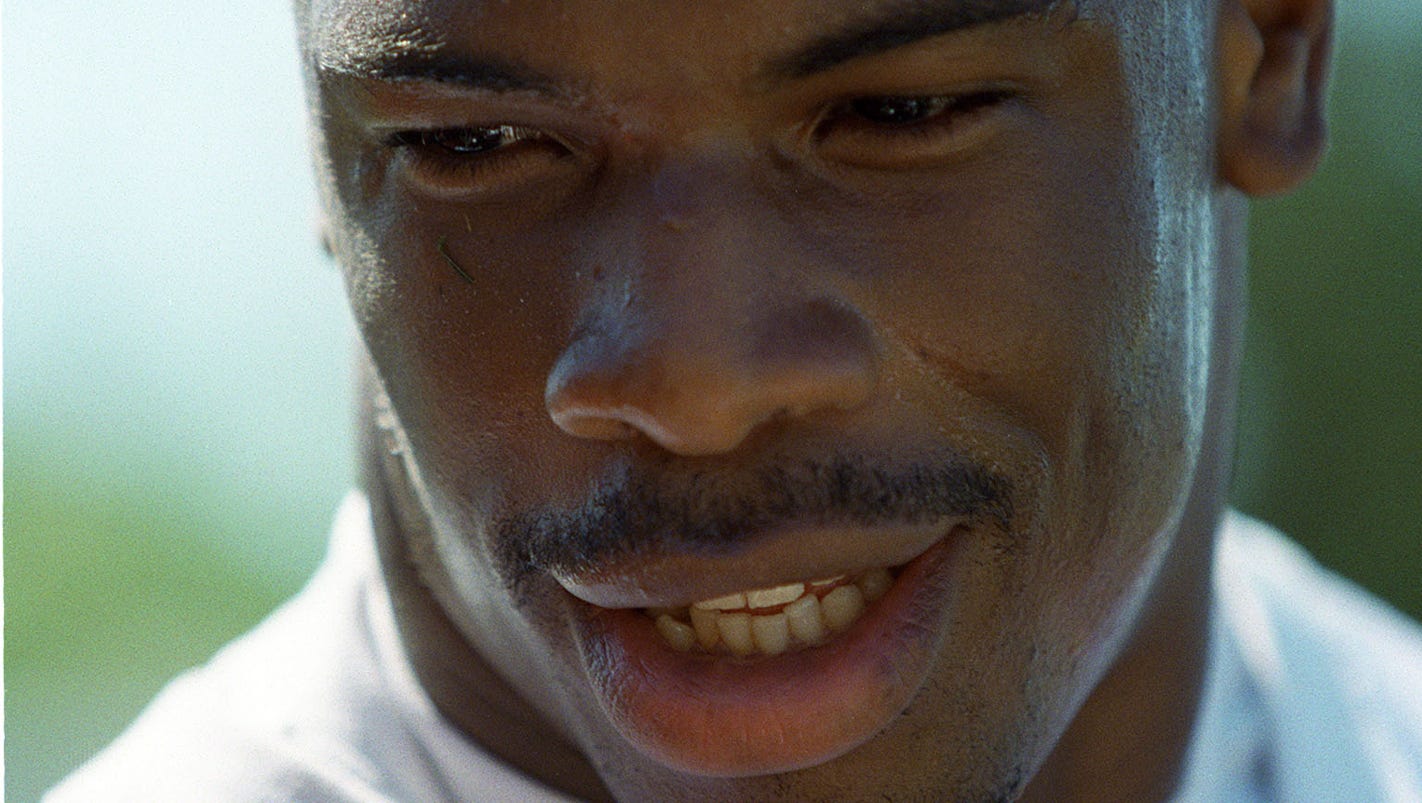 Lawrence Phillips' letters reveal another side of troubled player