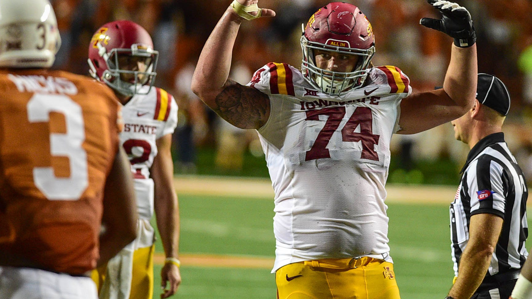 Farniok: Critical fans 'don't know what they're talking about'