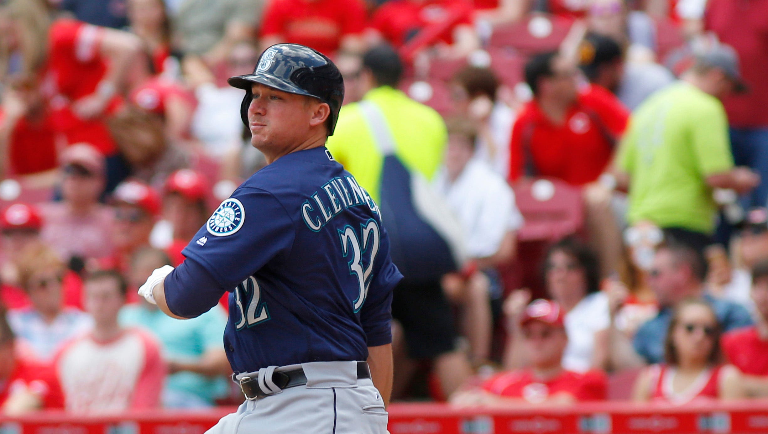 Steve Clevenger: How a catcher tweeted his way out of a major league career