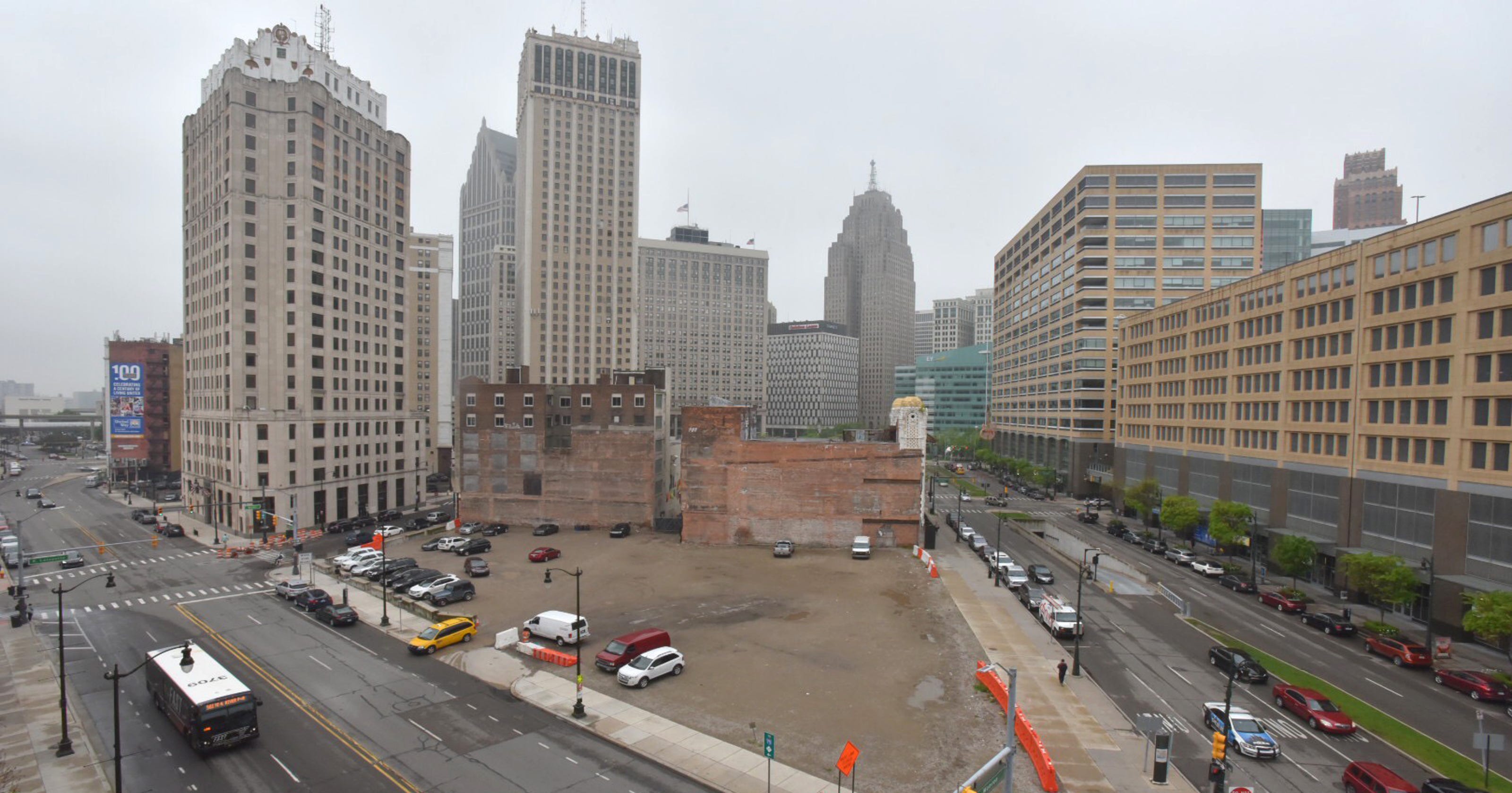 Dan Gilbert seals $618M tax incentive package for 4 Detroit projects