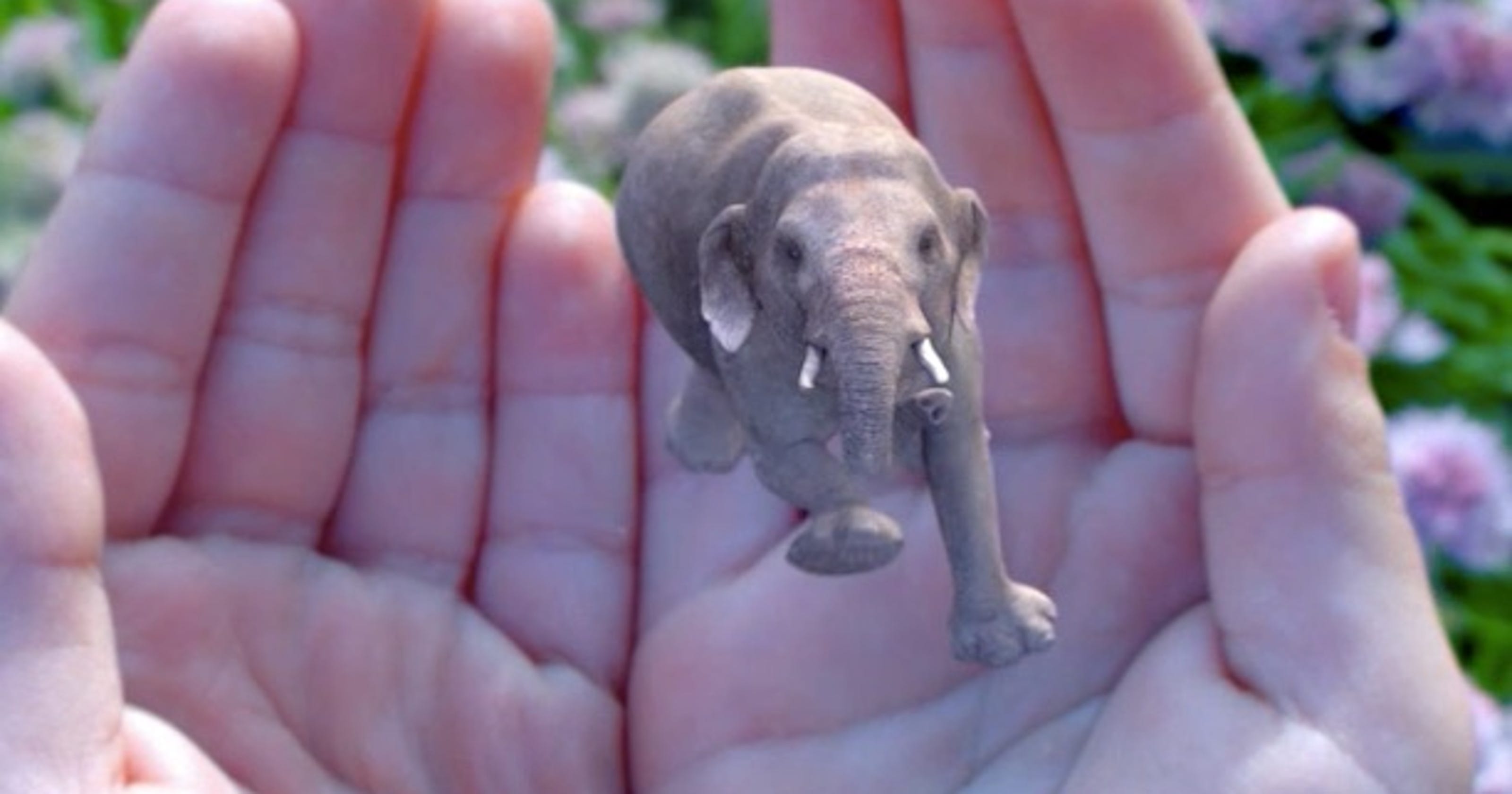 AT&T will start selling mixed reality headsets from Magic Leap