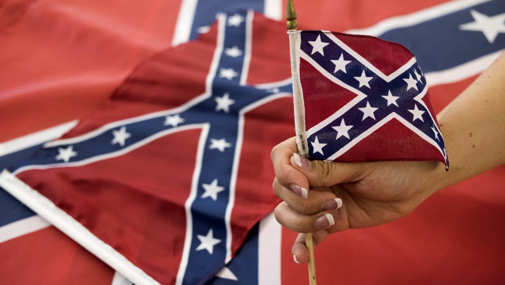 Confederate flag controversy simmers on in Congress