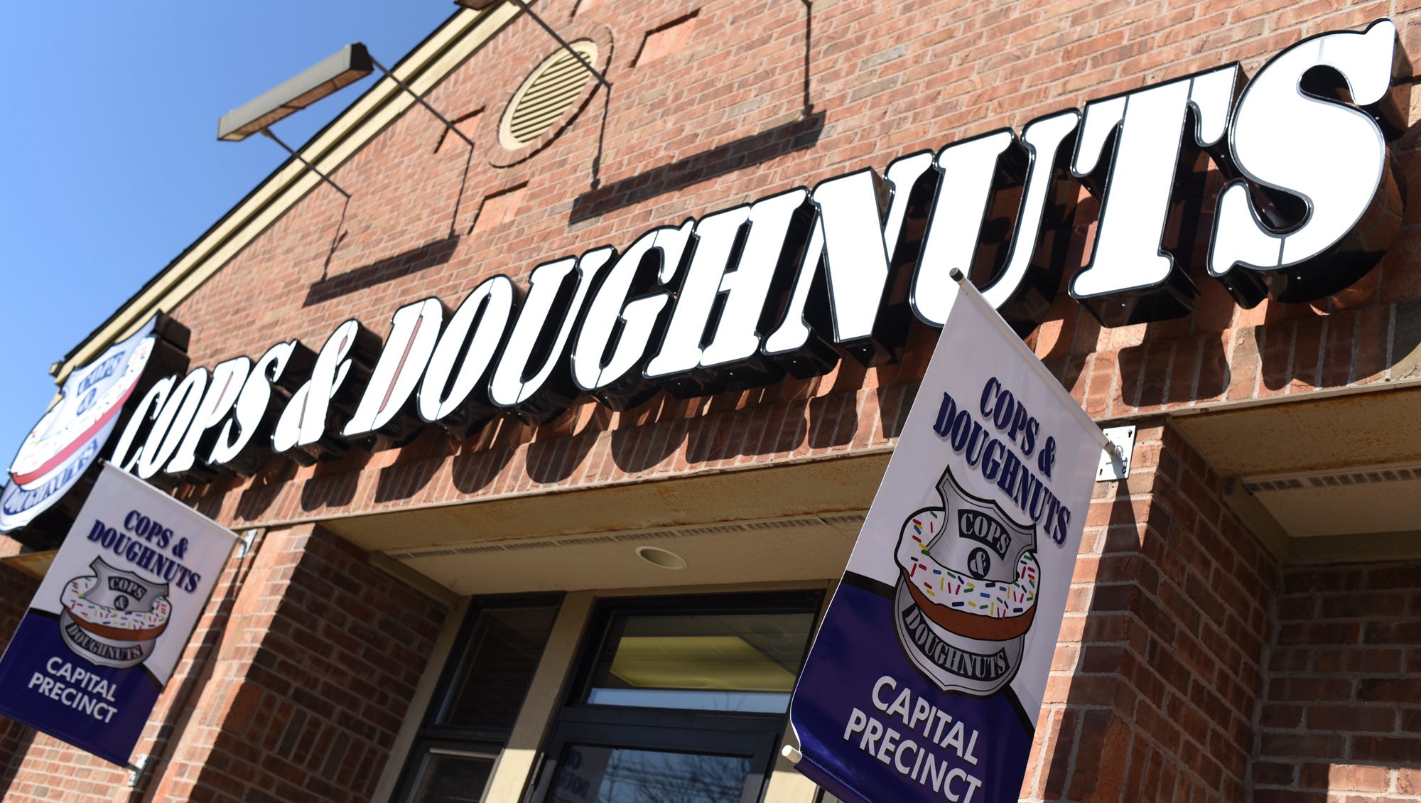 Cops & Doughnuts - Capital Precinct opens Tuesday with 400 dozen doughnuts