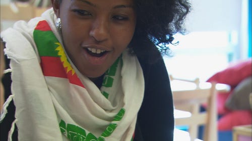 Seattle teacher gets the surprise of a lifetime! | king5.com
