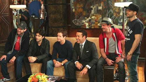 How well do the guys in Entourage really know each other? | king5.com