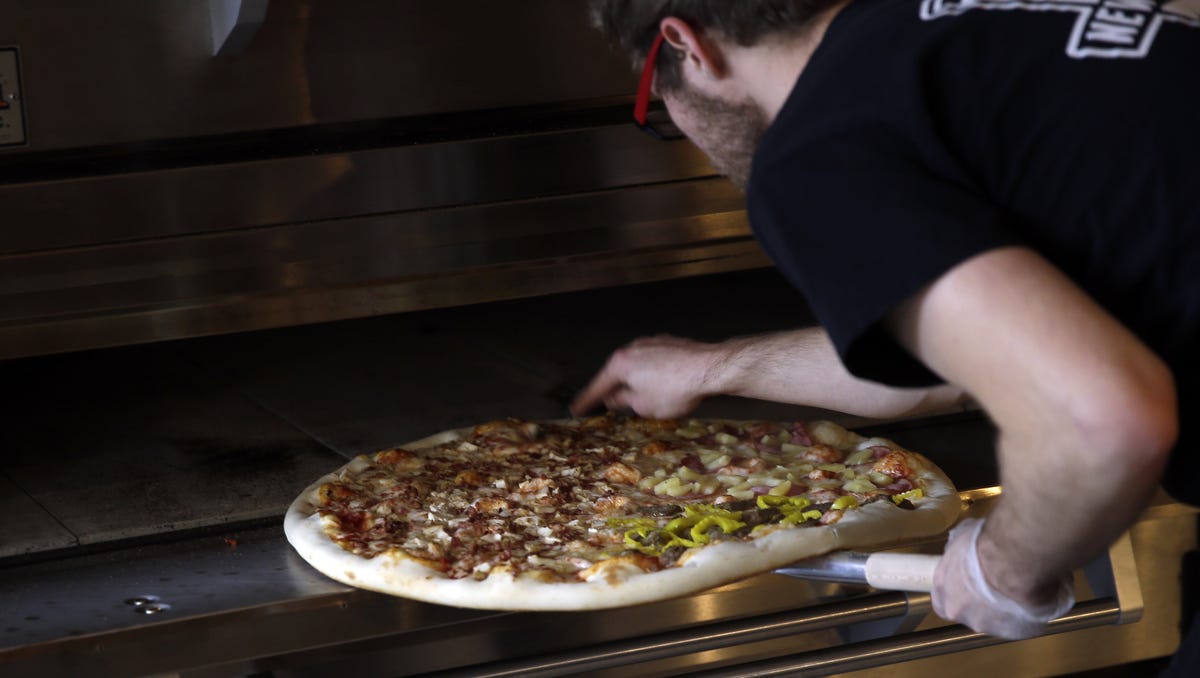 First Look: Goodfellas Pizzeria in Over-the-Rhine