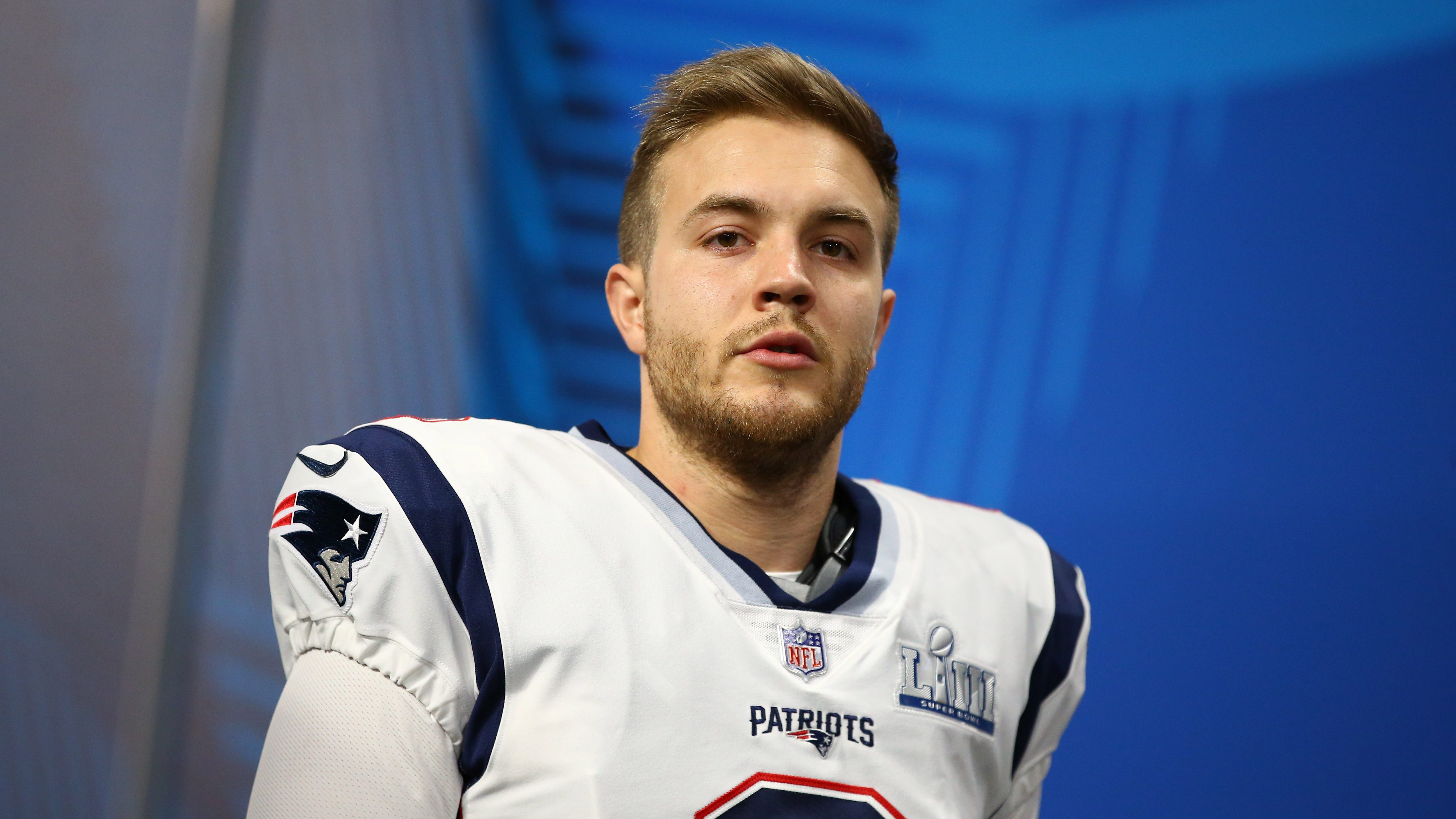 Titans sign former Patriots punter Ryan Allen