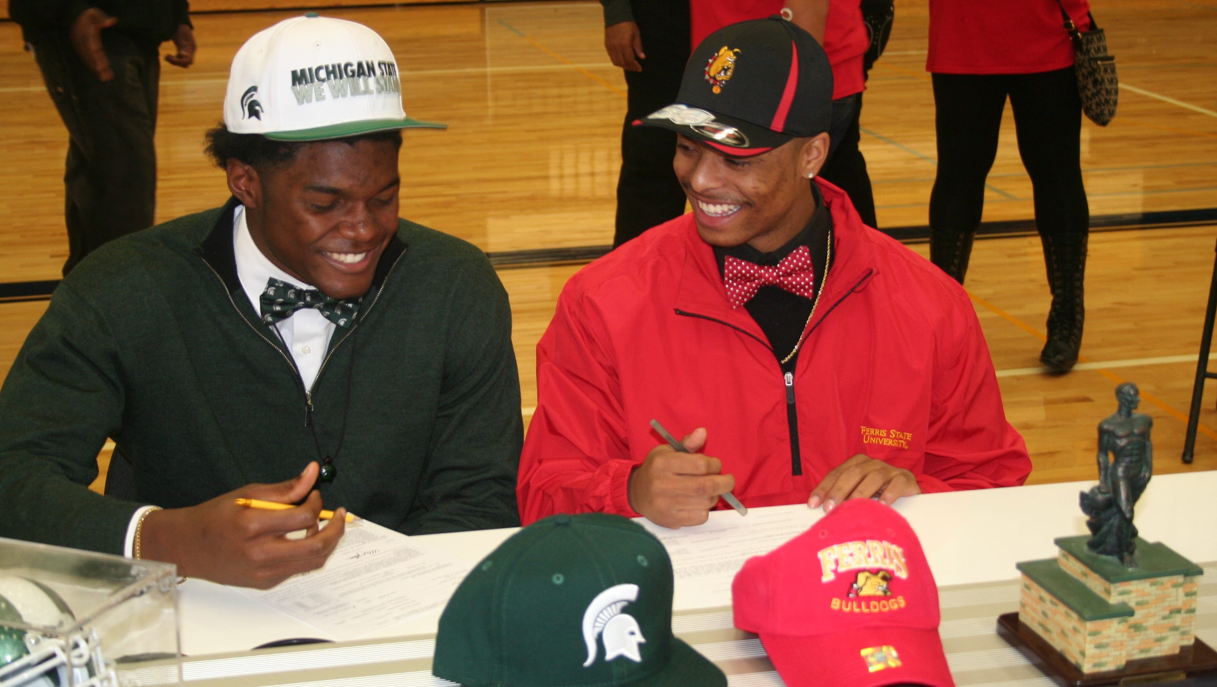 BCC's Randle sees dream come true, signing with MSU