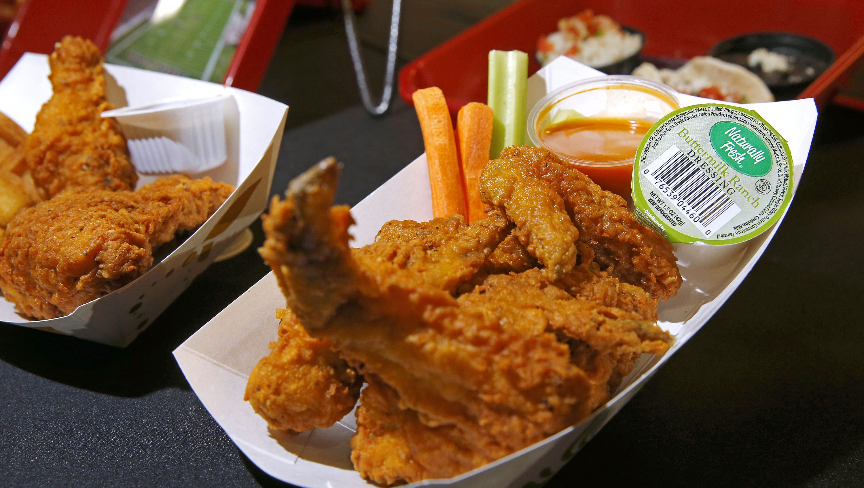 Chicken and waffles, other new stadium food at Arizona Cardinals games