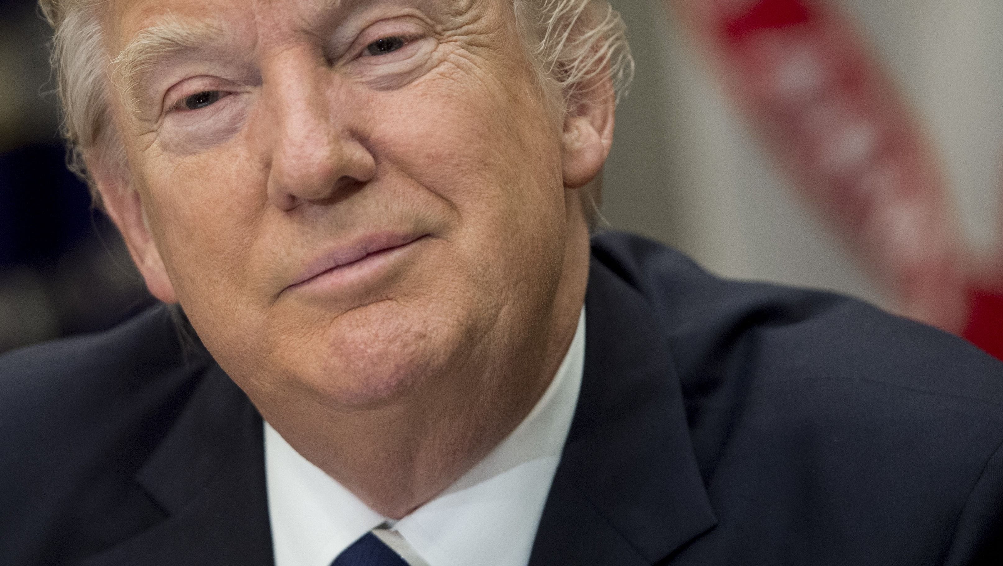 GOP congressman Issa calls for special counsel on Trump and Russia