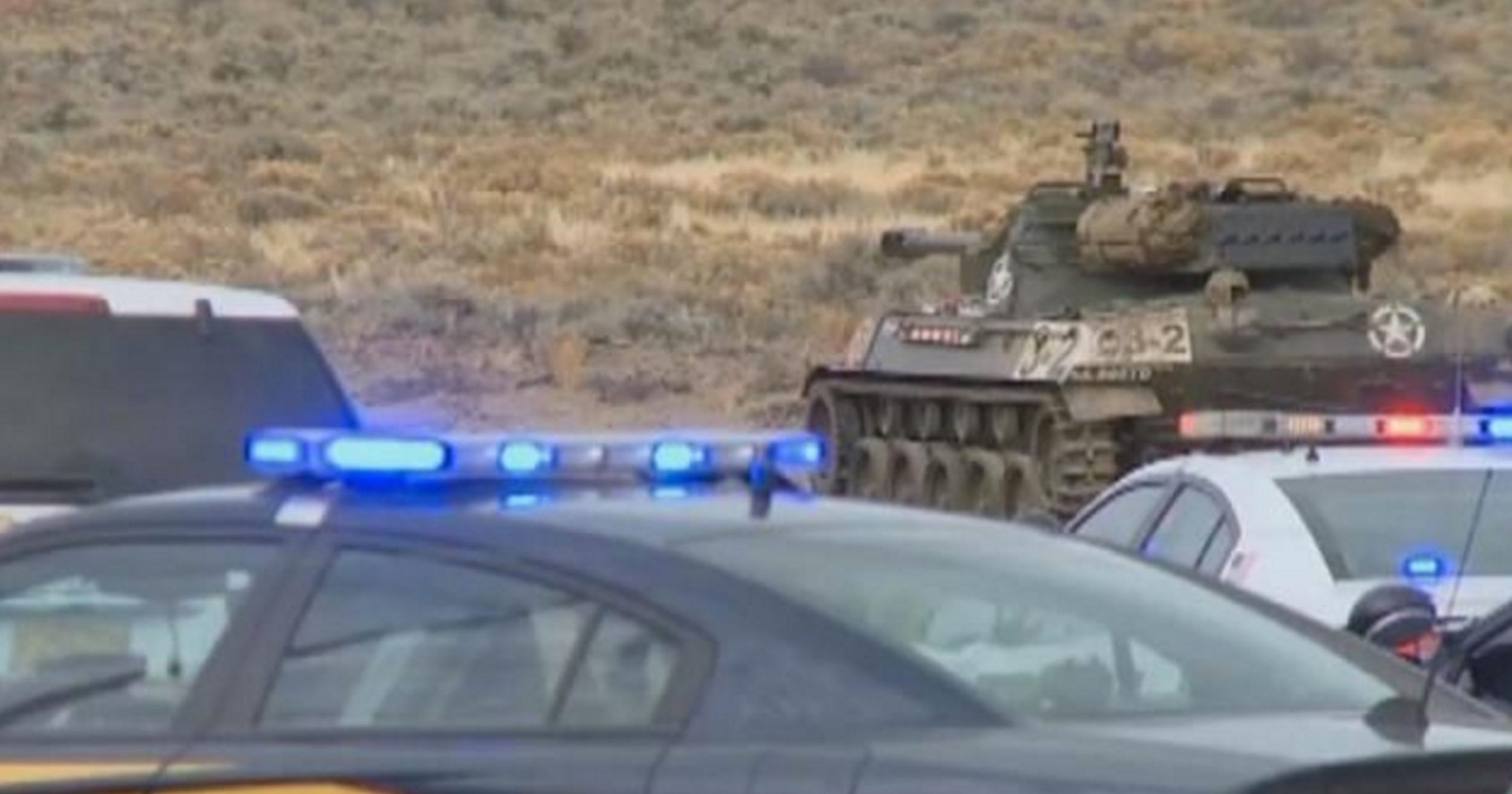 2 killed when WWII-era tank explodes in Oregon