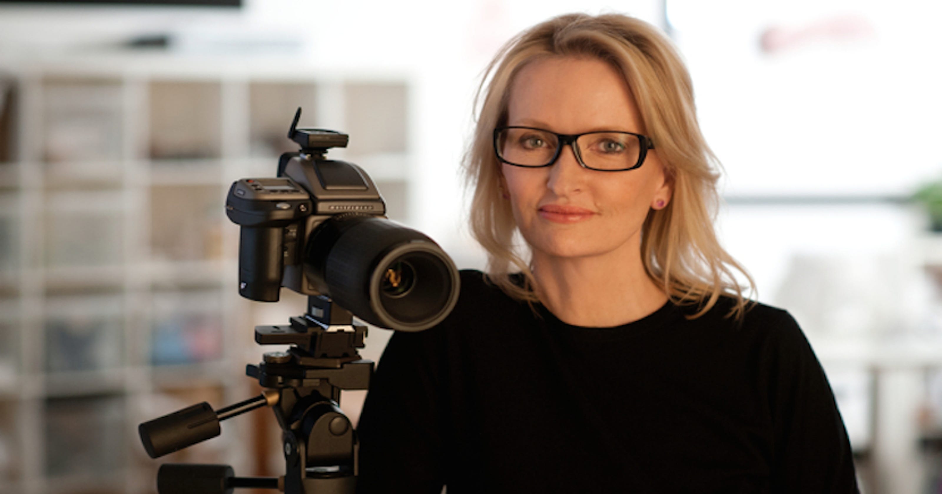 Famed photographer Anne Geddes films spot for March of Dimes