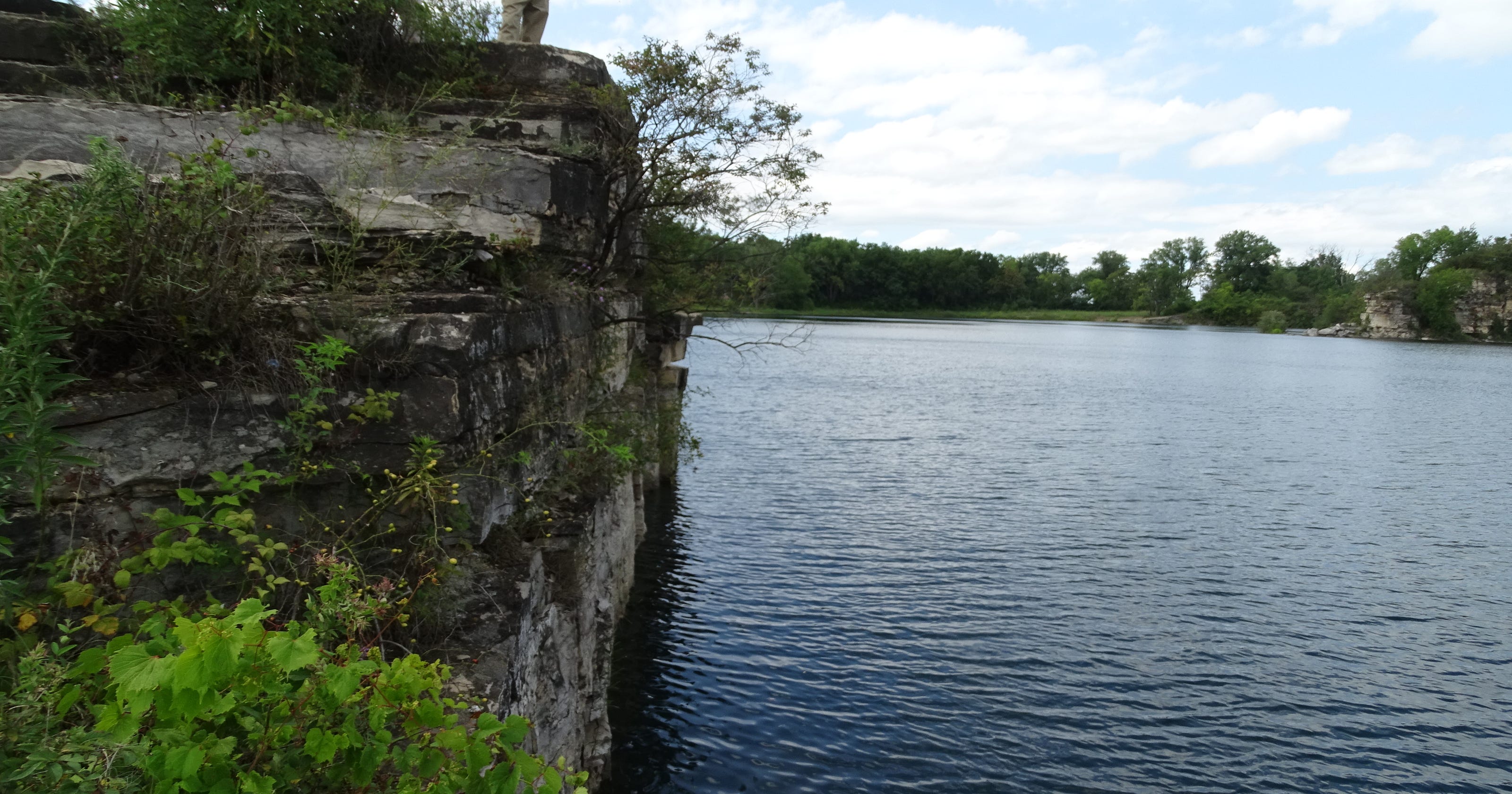 City to remove cliff at Quarry Park where boy died