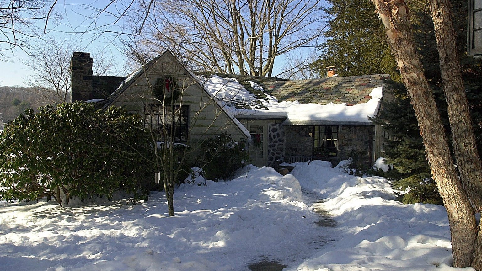 Robert Durst admits lying about wife's disappearance on HBO