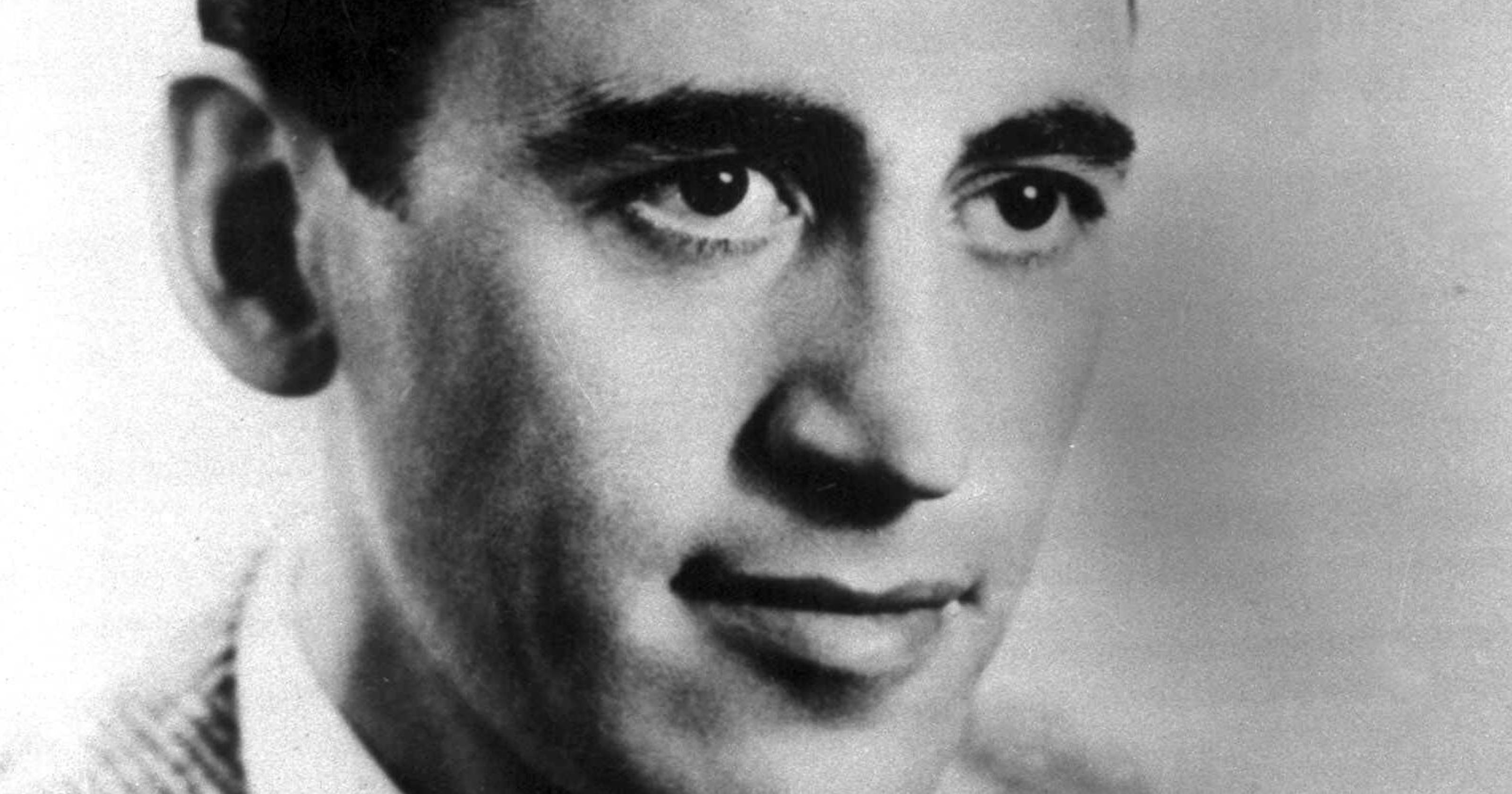 New bio says more J.D. Salinger books out by 2020