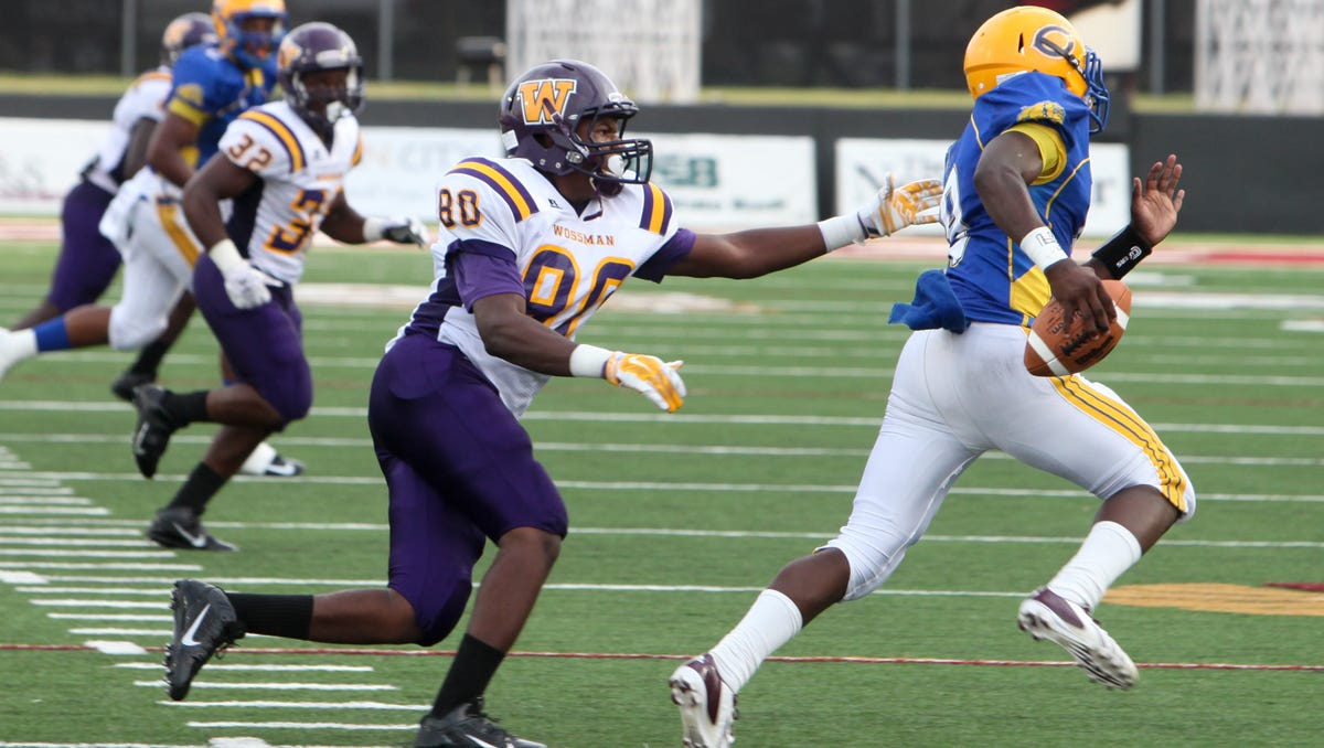 Jamboree: Wossman vs. Carroll, 26-14