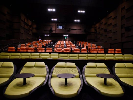 First look: iPic dine-in theater
