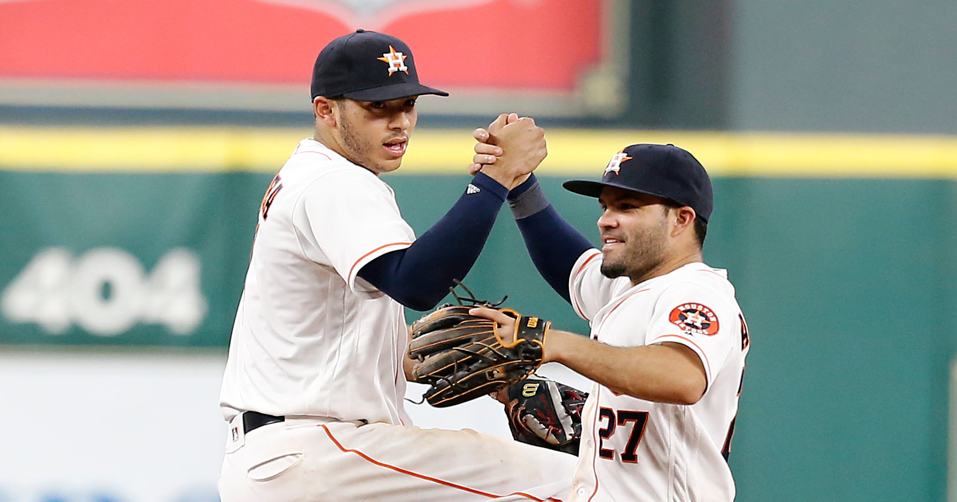 Carlos Correa, Jose Altuve fuel an explosive Astros offense
