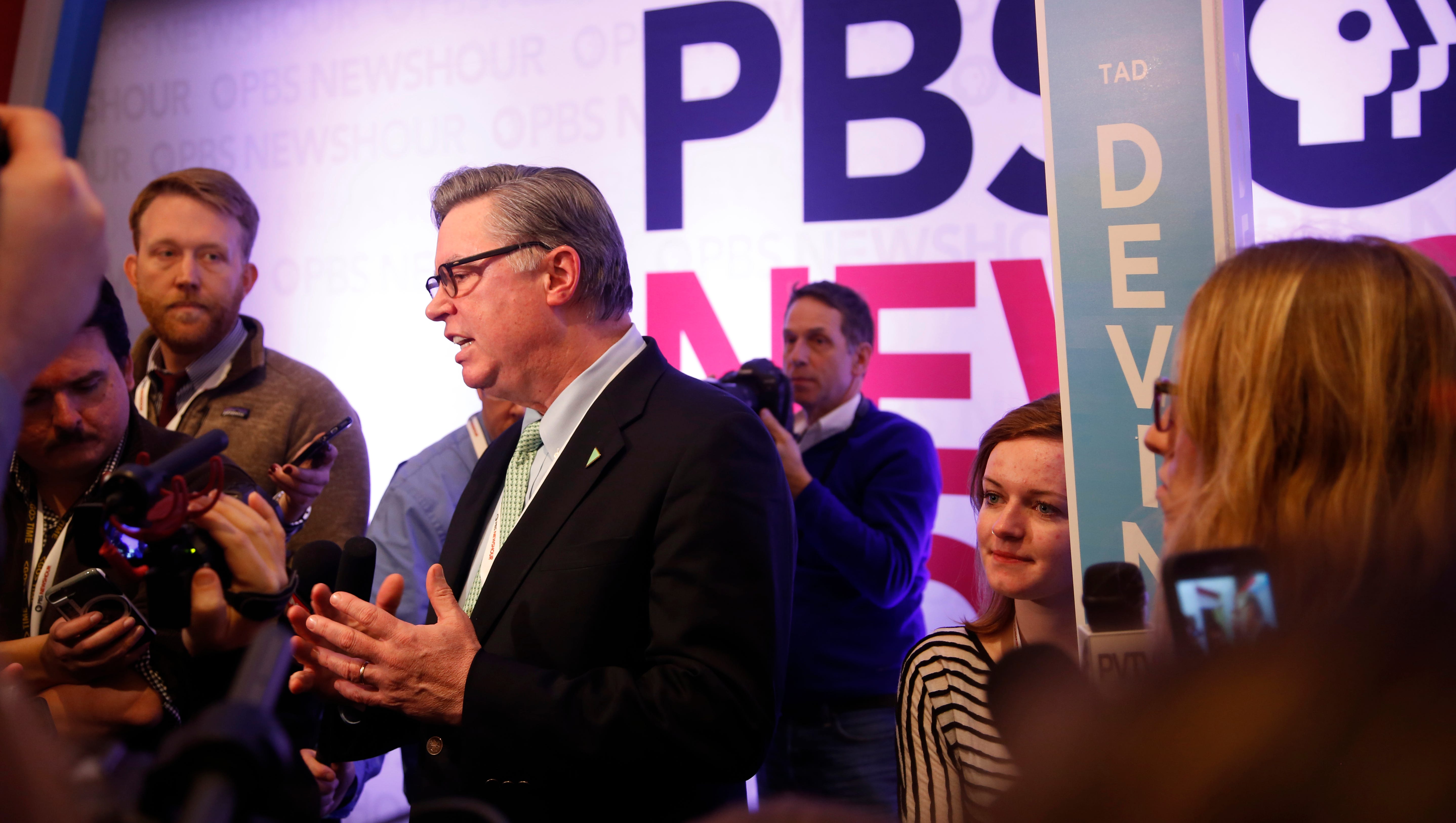 Sanders adviser: Barney Frank hit Sanders’ capacity, age