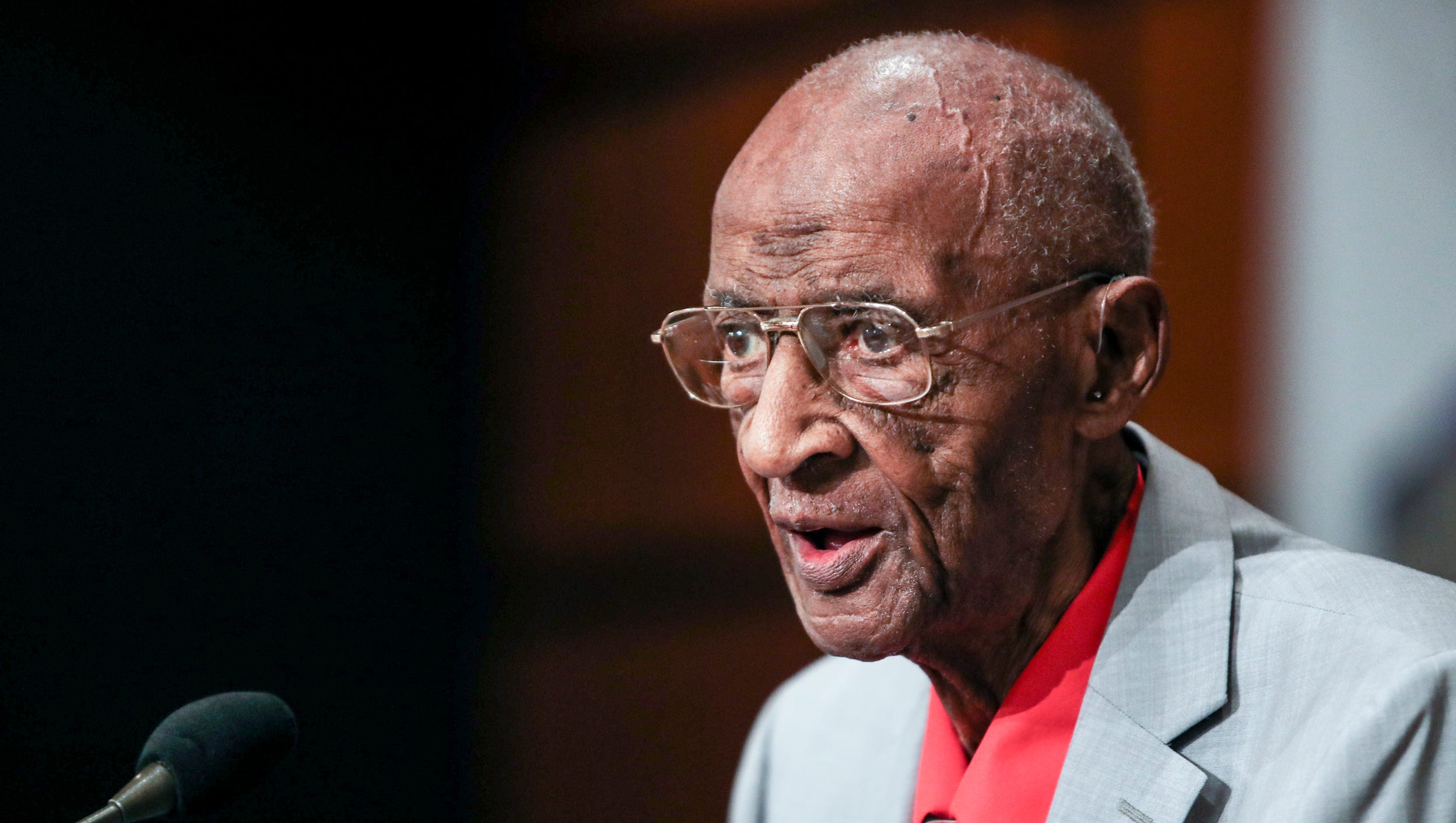 Weathersbee: Coach Jerry Johnson doesn't need to tell his story ...