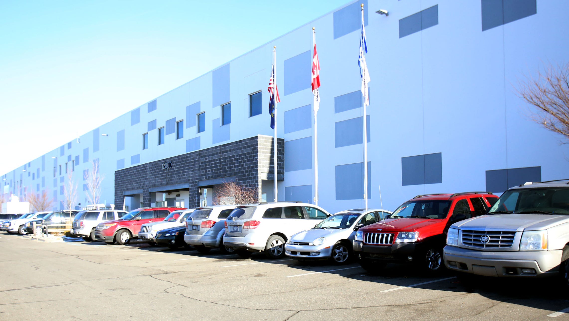 Magna predicts smarter robots coming soon to auto plants