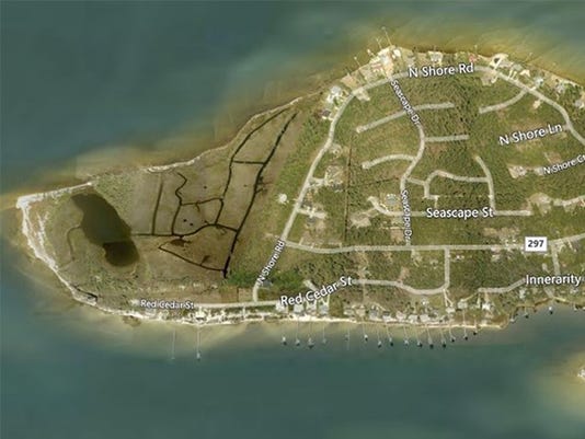 Escambia County auctions land at Innerarity Island, Marcus Pointe