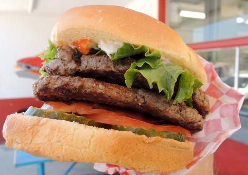 new-owners-revamp-iconic-genes-drivein