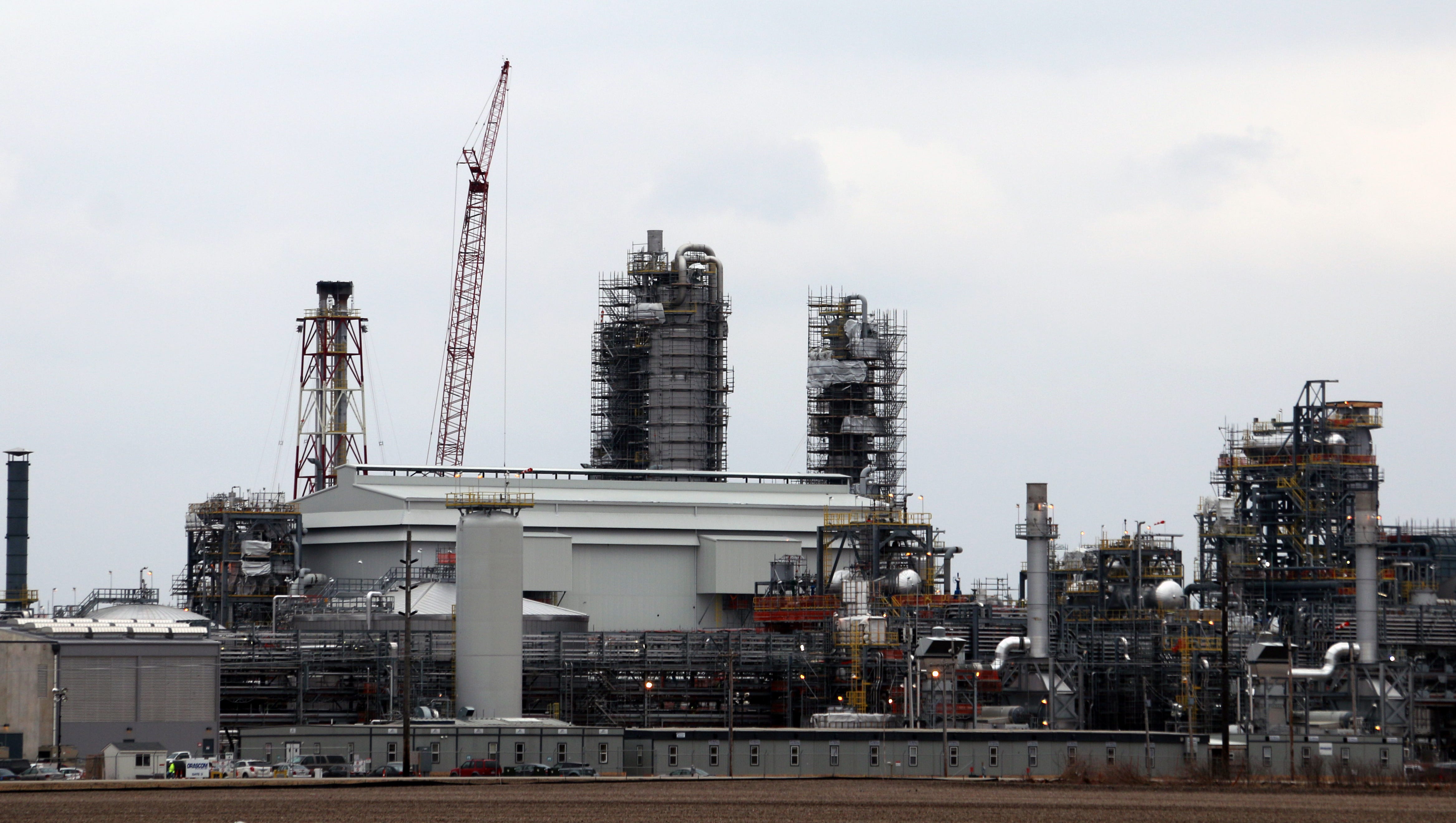 Tiny unincorporated Wever abides as fertilizer construction ...