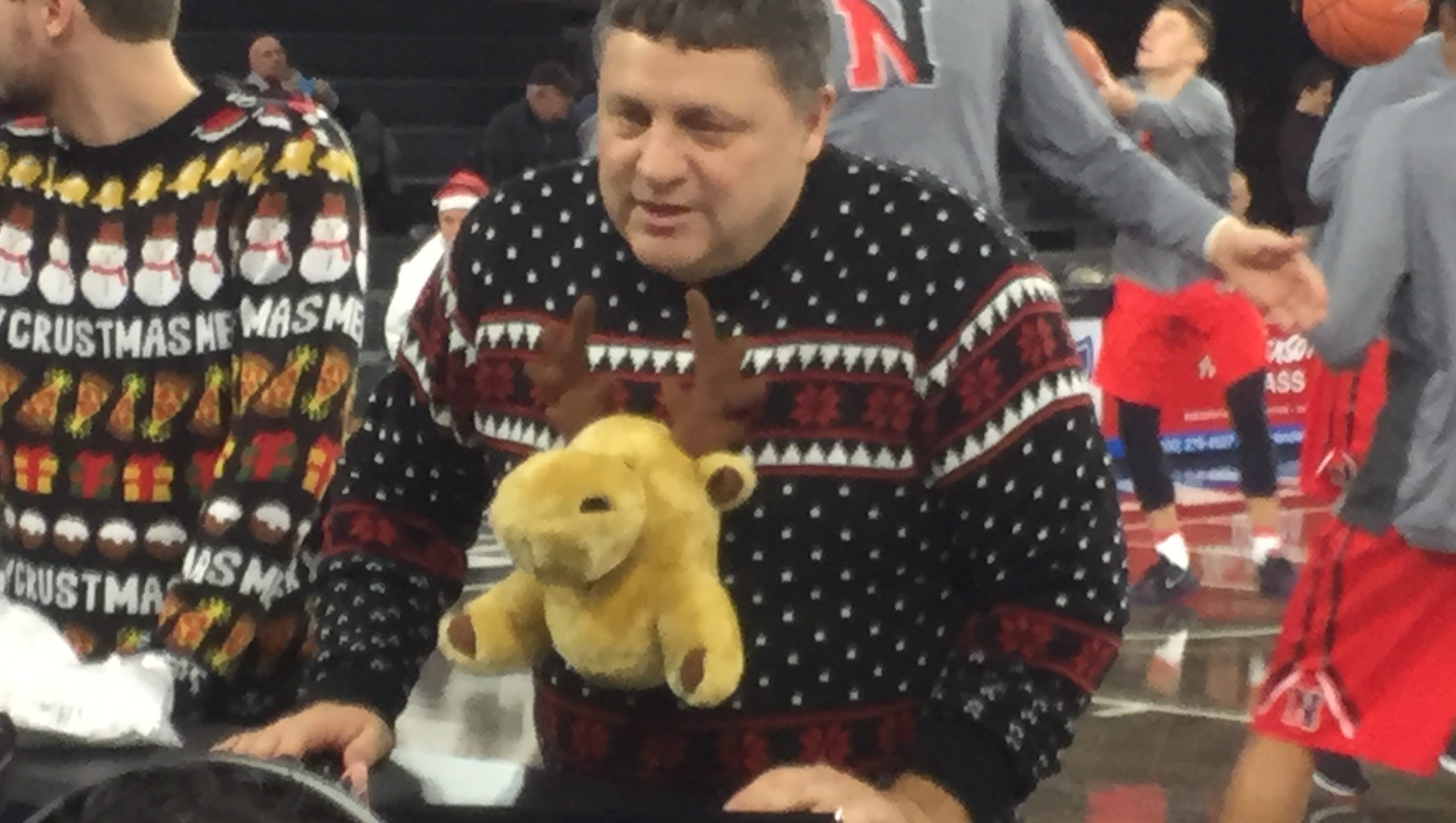 Seidel: Coaches Tom Izzo, Greg Kampe cut from same crazy, ugly sweater