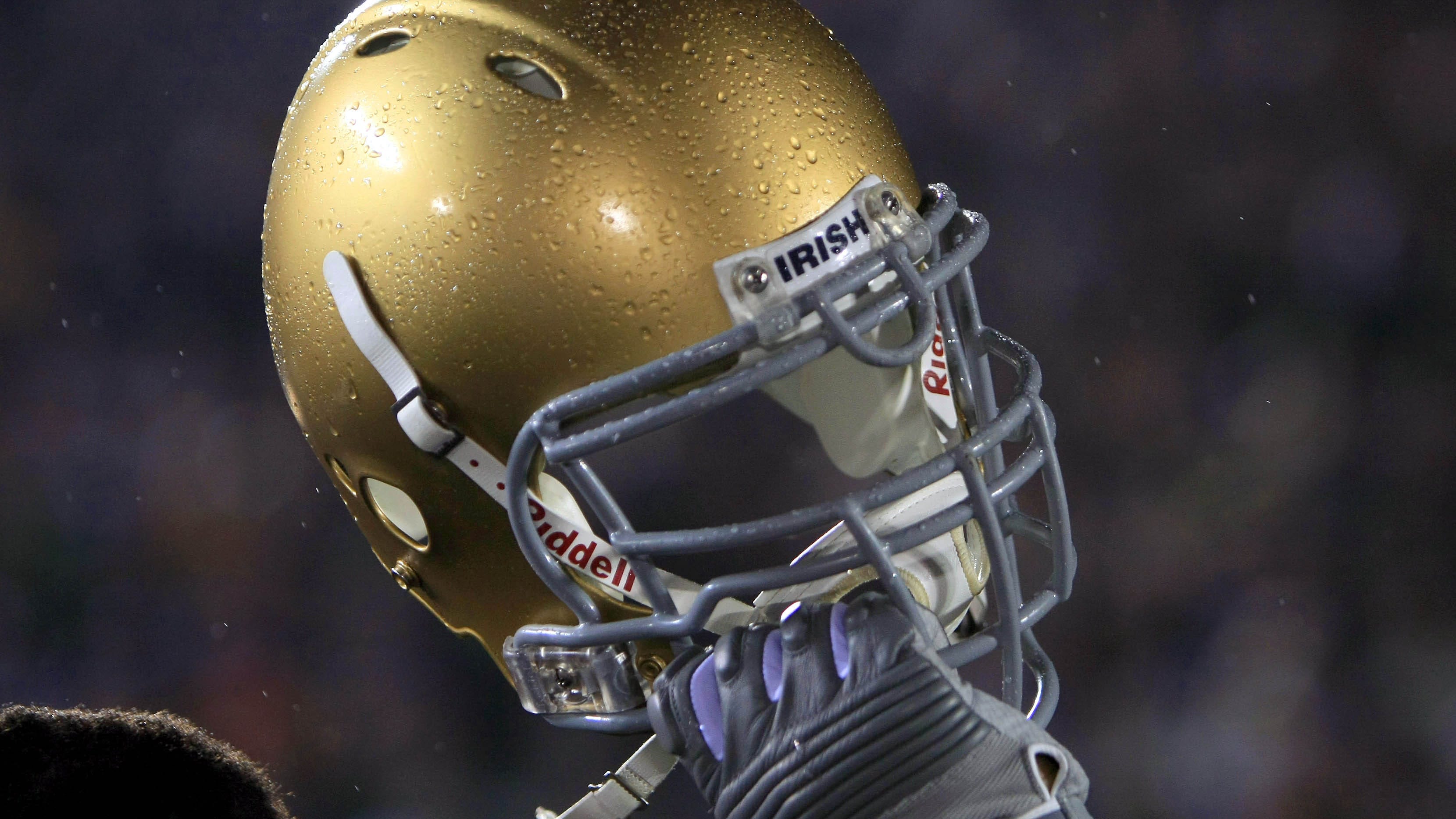 The 6 most iconic helmets in college football