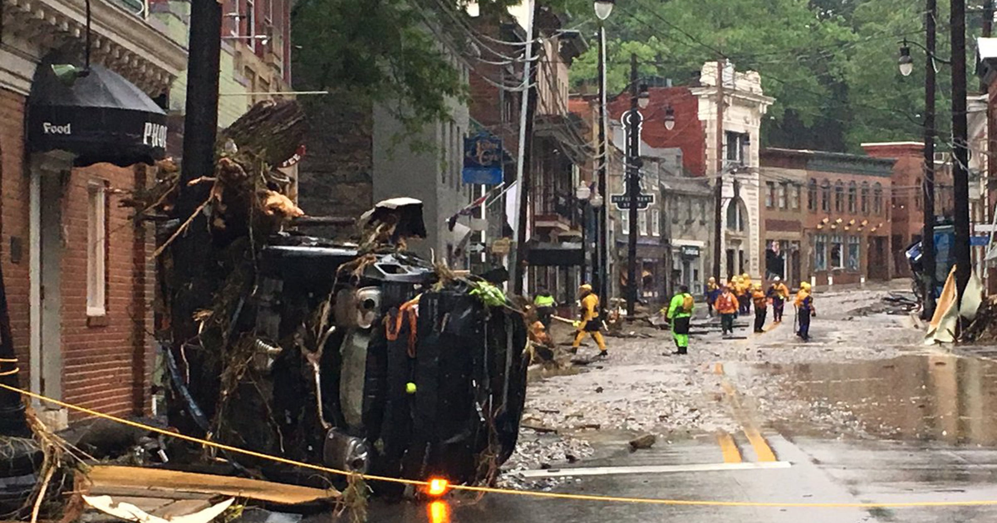 With a roar, flash flood smashes into a Maryland community