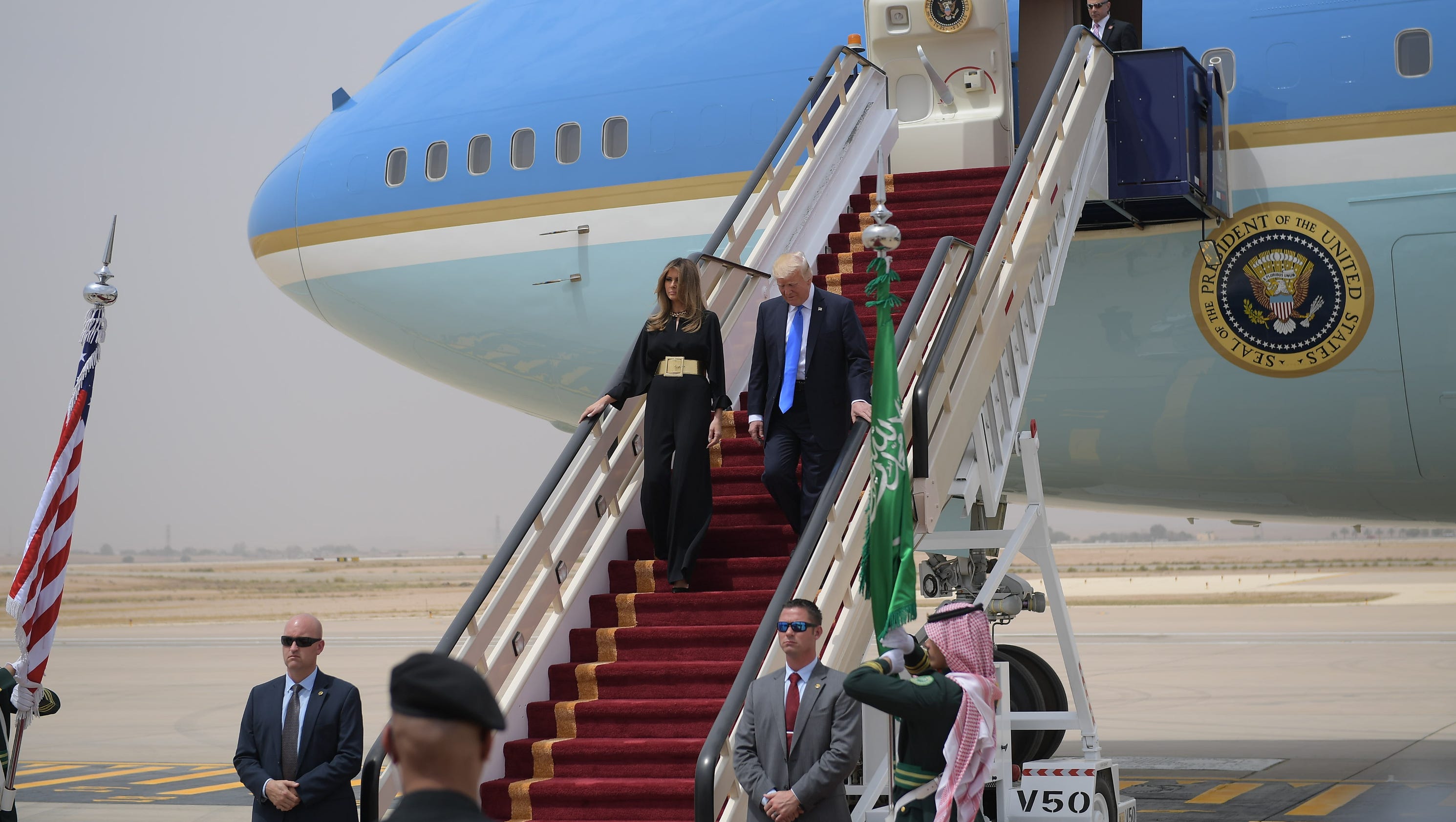 A sleepless Trump arrives in Saudi Arabia, beginning 9-day foreign trip