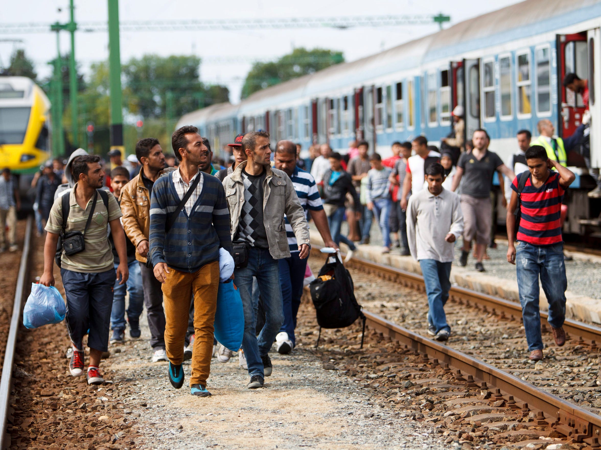 Reporter's notebook: Walking with migrants