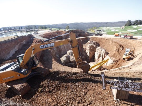 Bass Pro's Johnny Morris plans huge Top of the Rock Lodge at sinkhole site