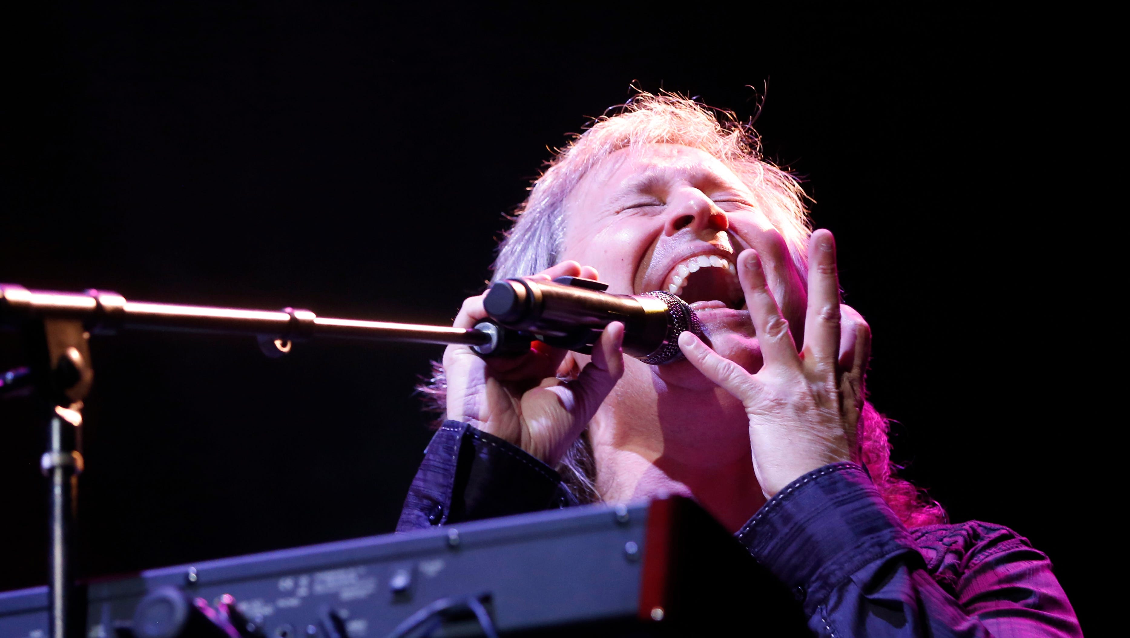 Kansas singer Ronnie Platt ready to rock Visalia Fox concert