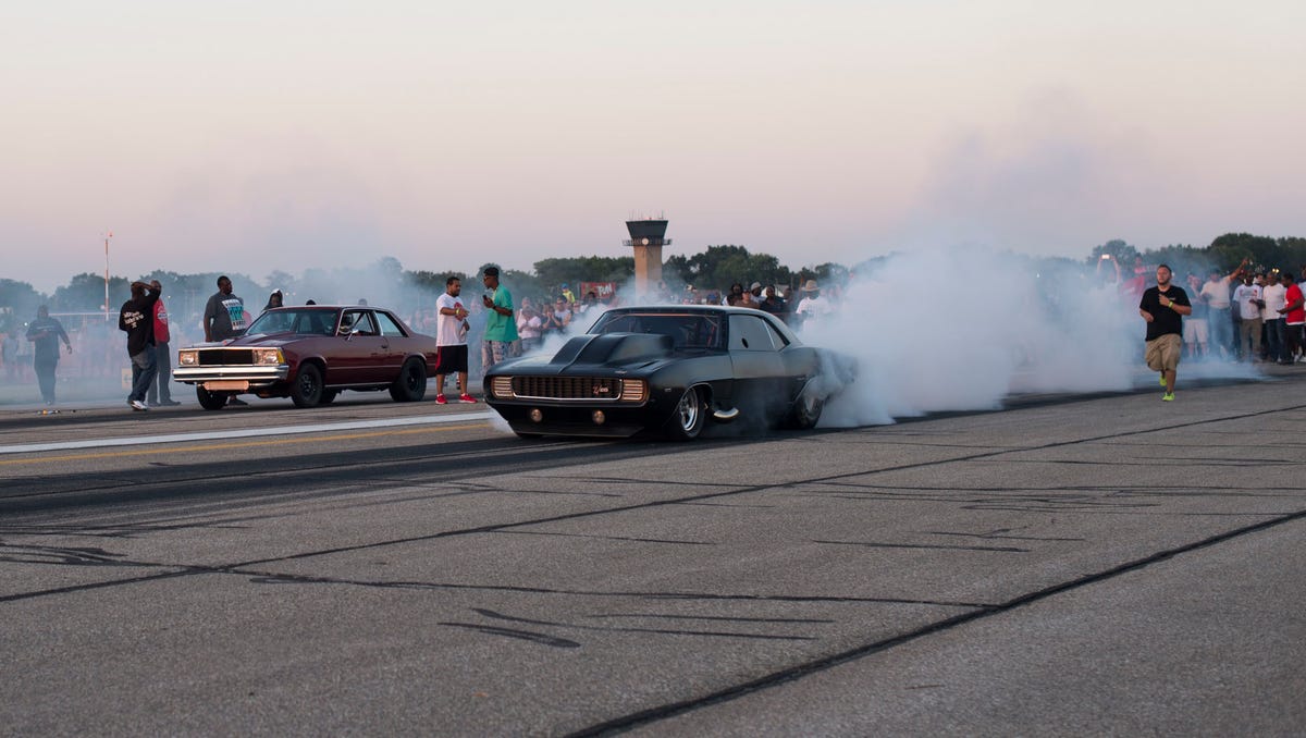 Motor City Showdown drag racing in Detroit