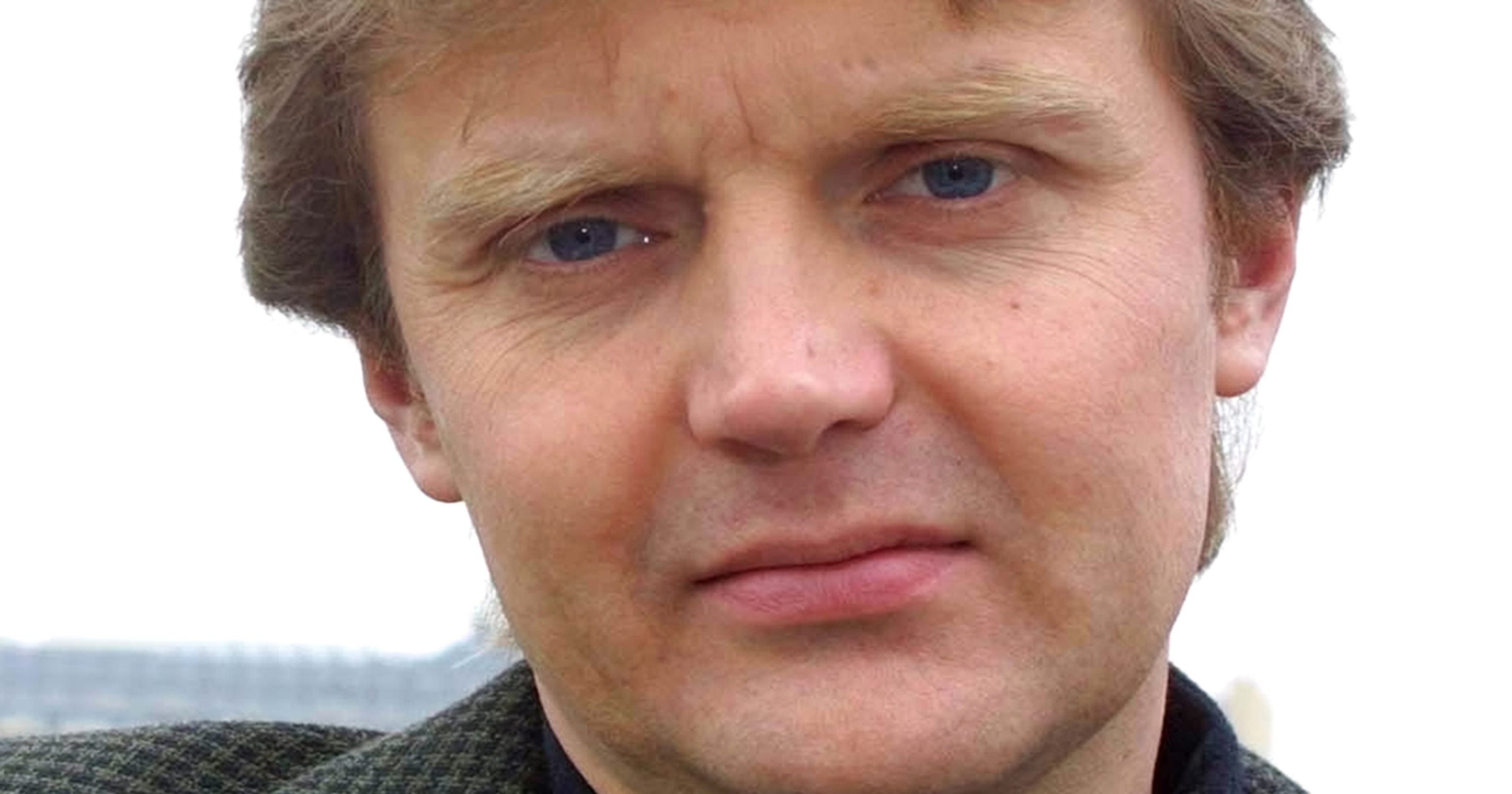 U.K. to probe death of poisoned ex-Russian spy Litvinenko