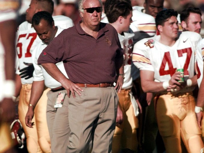 John Robinson: 3 facts on the LSU football consultant, former USC coach