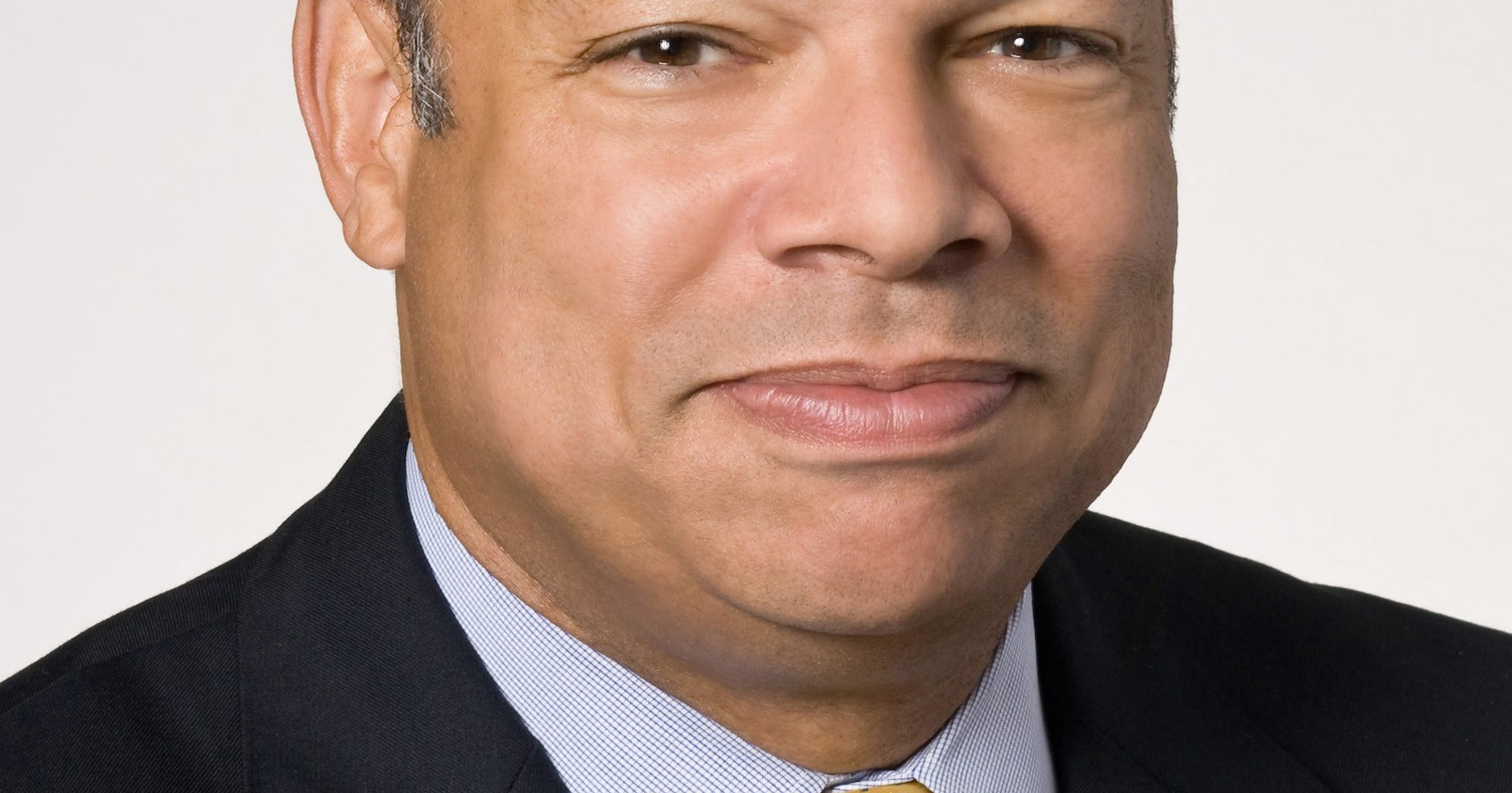 U.S. Homeland Secretary and Wappingers grad Jeh Johnson meets students