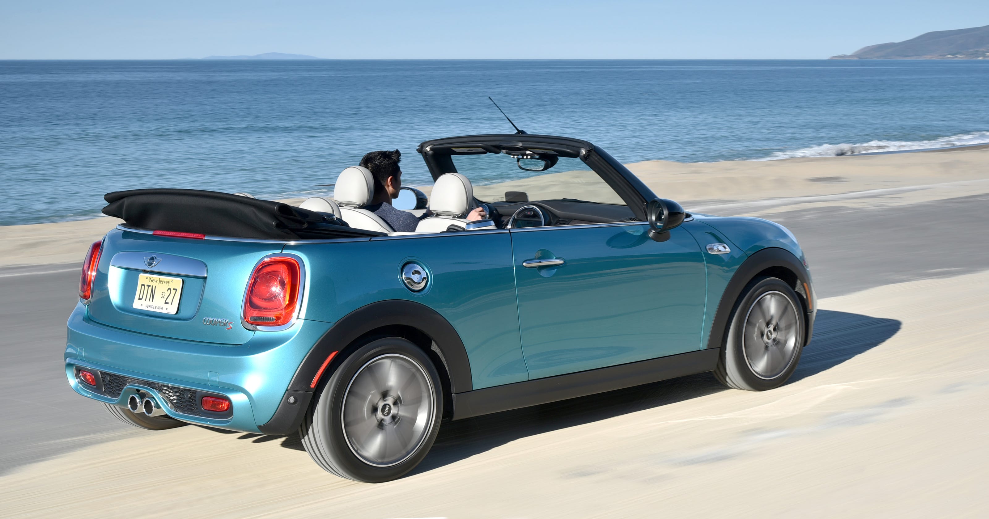 Review: Mini Cooper convertible is pure fun