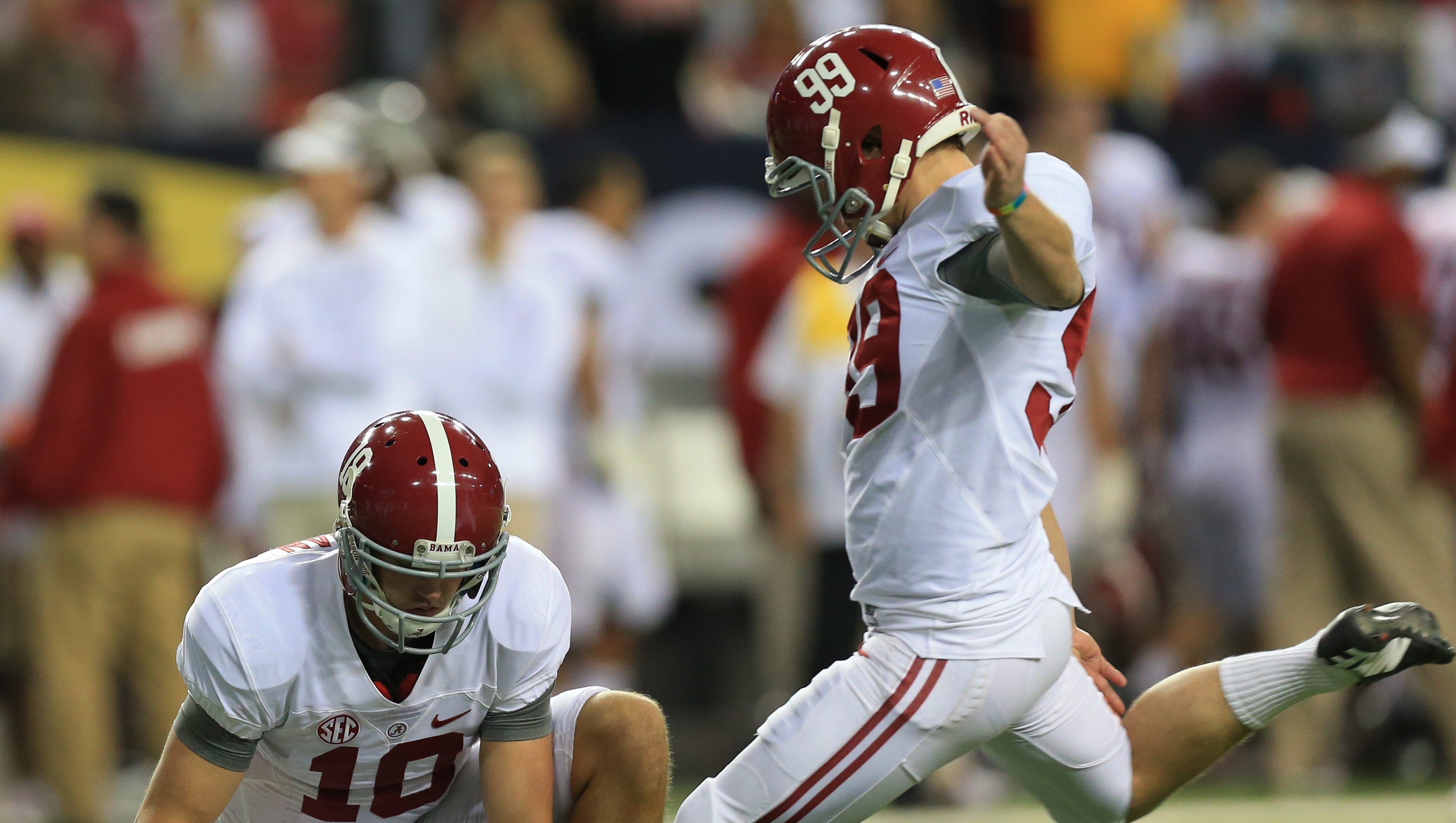 Alabama Crimson Tide place kicker Adam Griffith (99) kicks during the ...