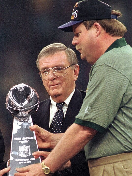 Alderman seeks to name street after Ron Wolf