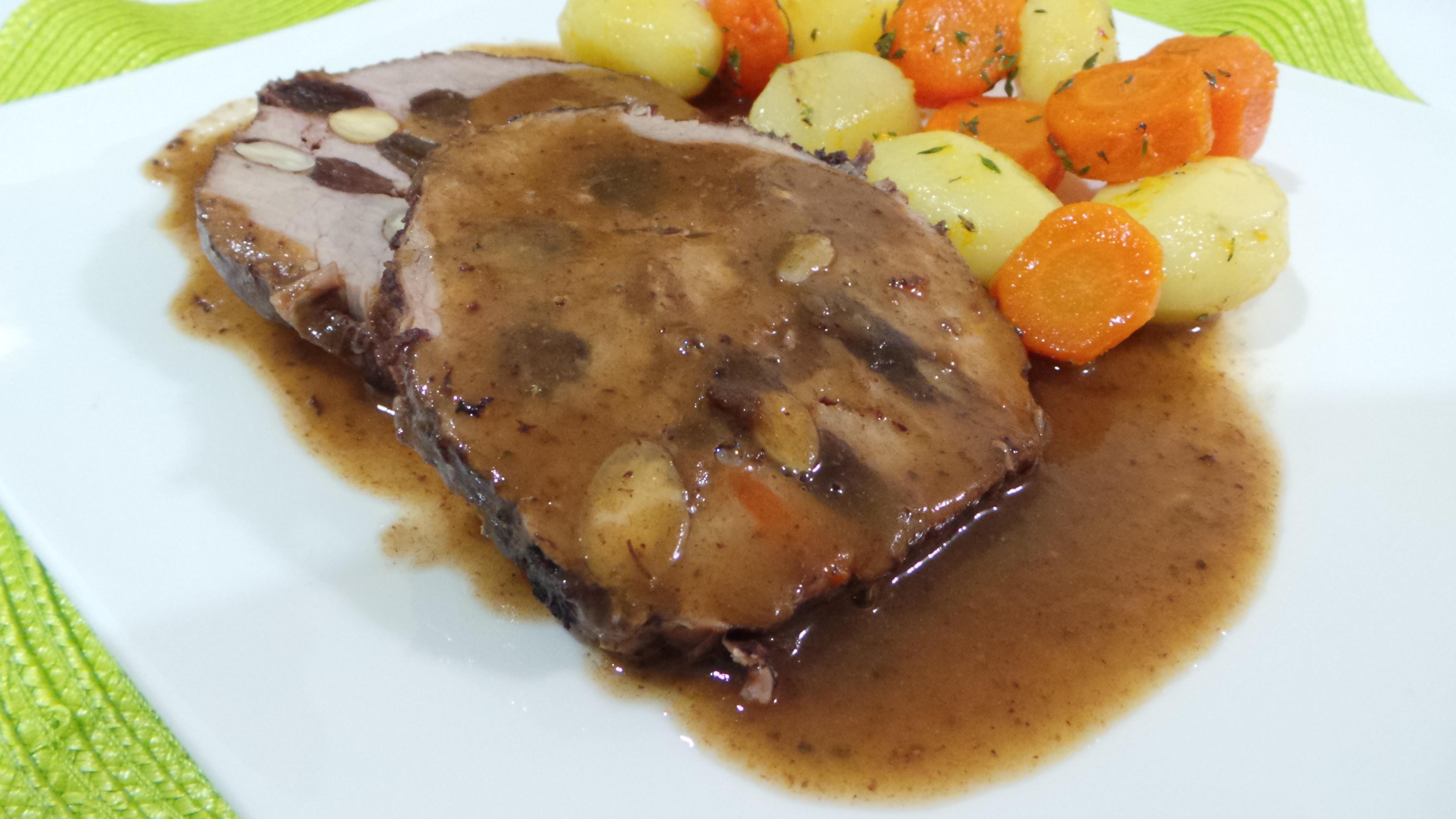 Cuete mechado en salsa de vino tinto