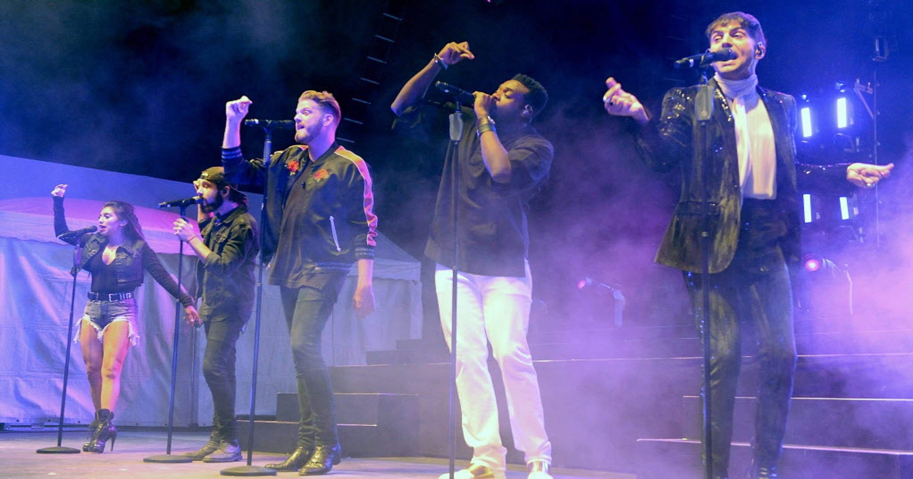 Pentatonix salutes departing member Avi Kaplan at sold-out Wisconsin ...