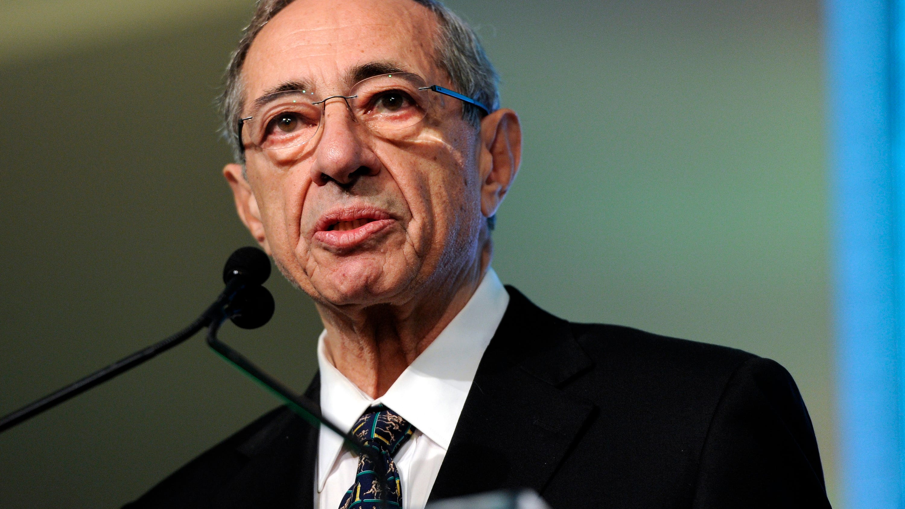 Mario Cuomo, iconic N.Y. governor, dies at 82