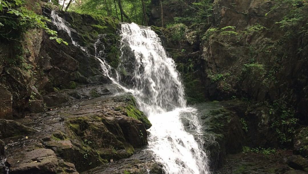 Waterfalls in the Hudson Valley make great day trips