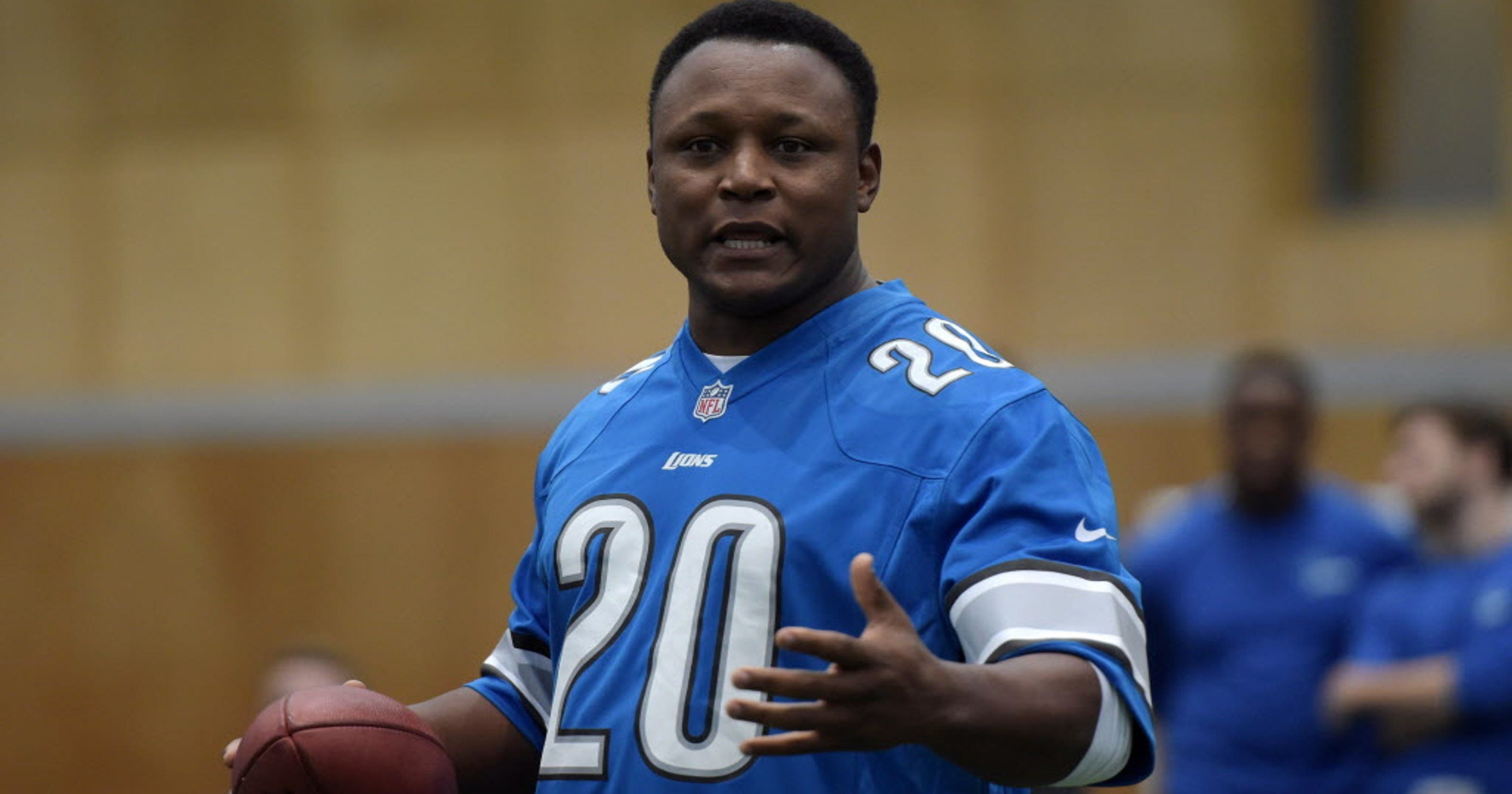 Barry Sanders: Should you let your kids play football?