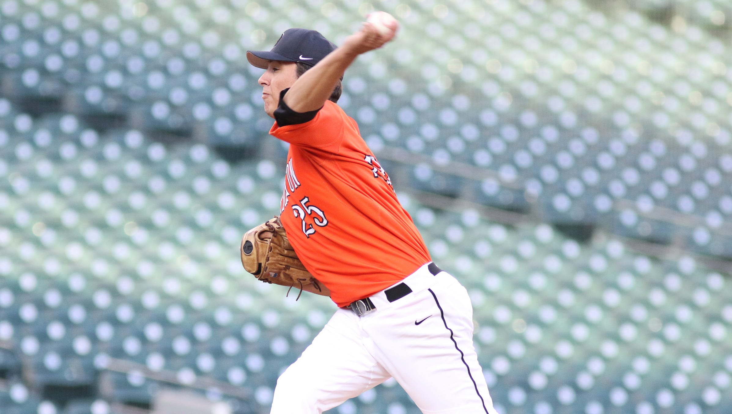 Hartland's Hendricks, Brighton's Tullar share Player of Year honors