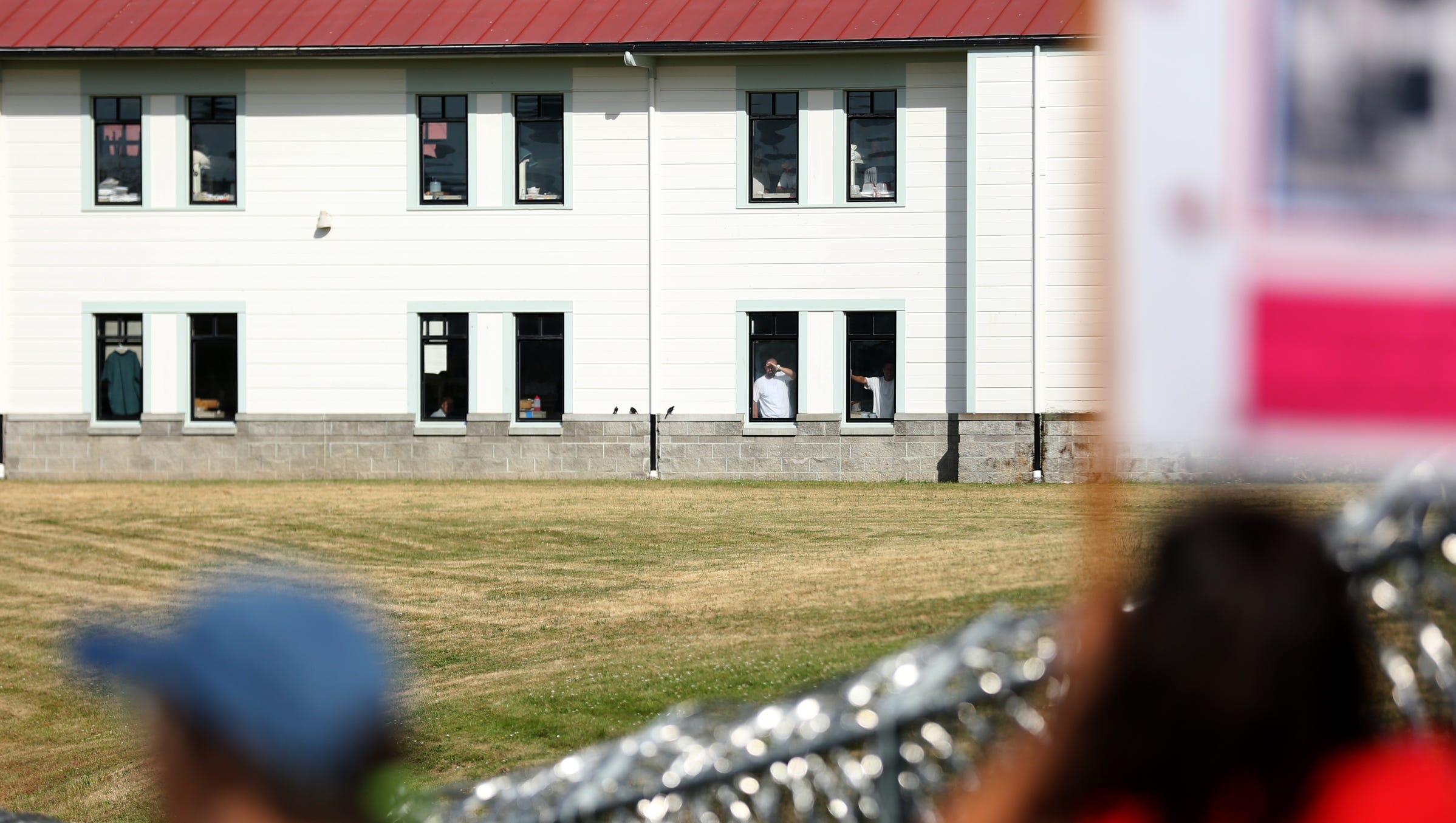 123 asylum seekers at Oregon prison denied lawyers, advocates say