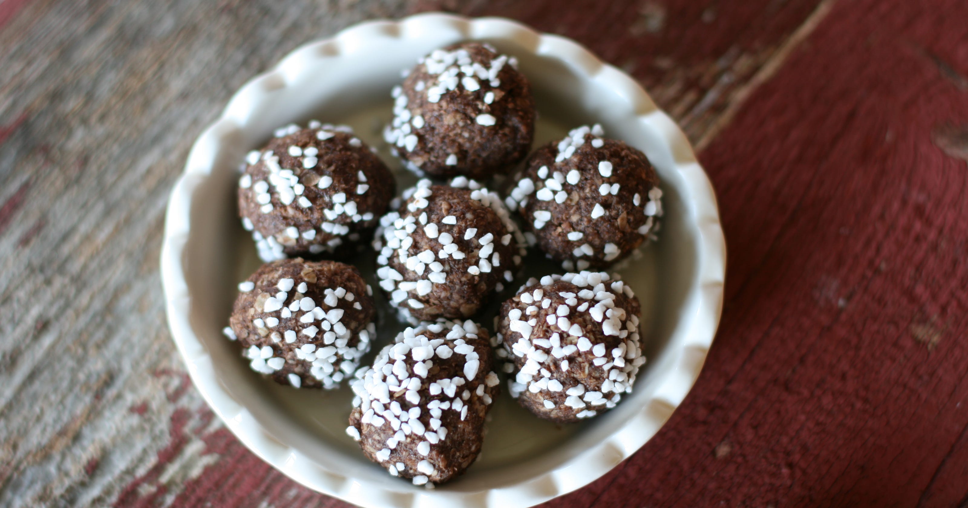 Chokladballar: No-Bake Swedish Chocolate Cookies